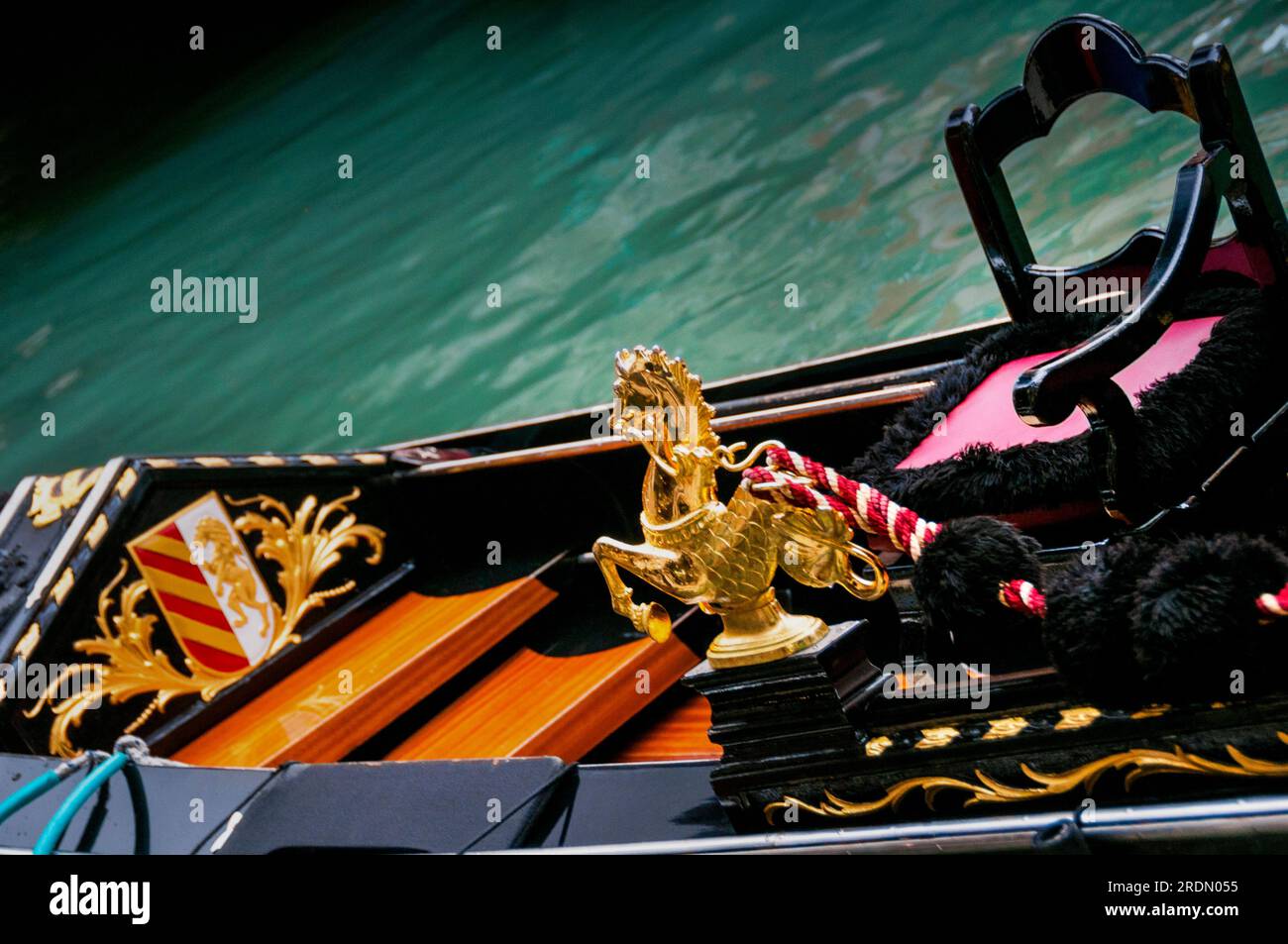 Gondola counterweight hi-res stock photography and images - Alamy