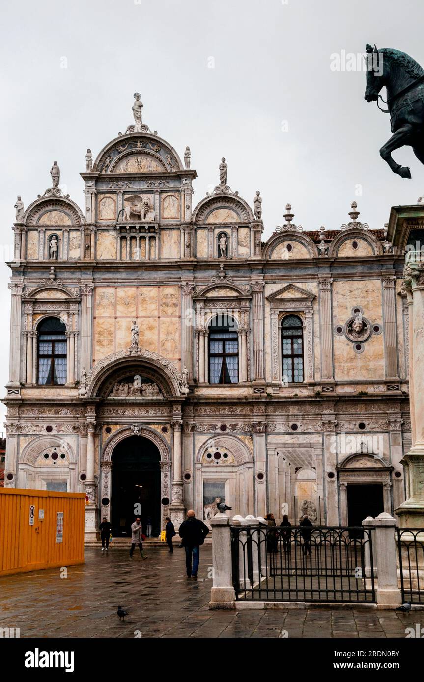 Byzantine renaissance architecture hi-res stock photography and images ...