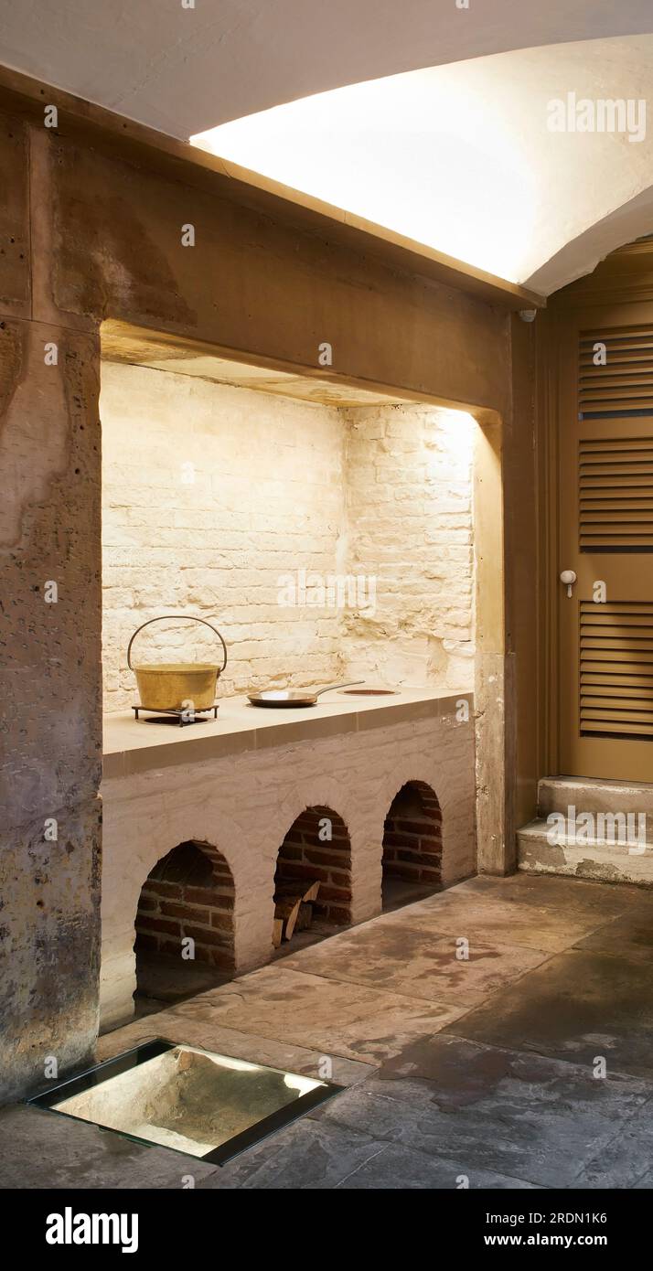 Hearth alcove. York Mansion House, York, United Kingdom. Architect: De ...