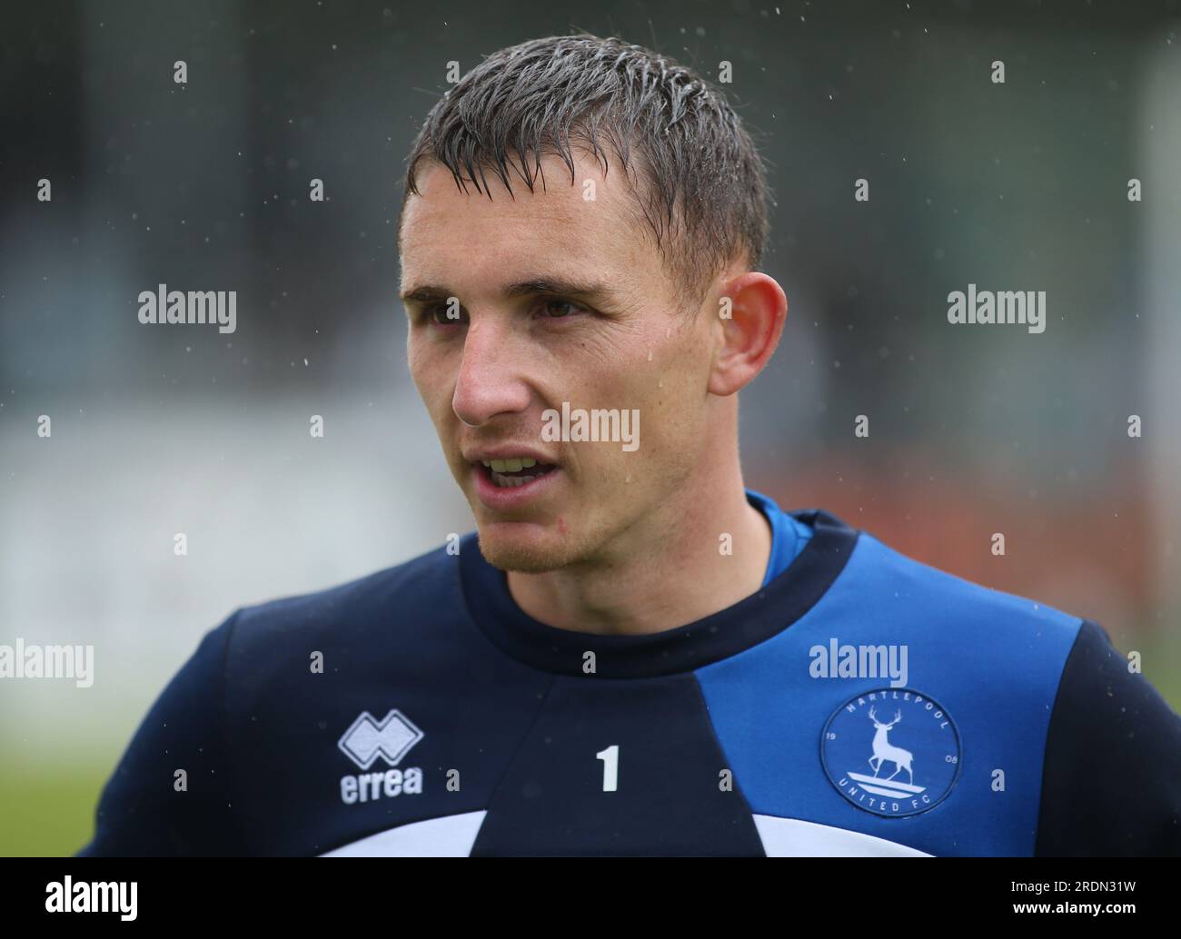 Blyth spartans goalkeeper hi-res stock photography and images - Alamy
