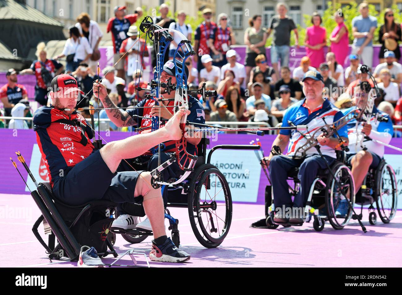 Stutzman hi-res stock photography and images - Alamy