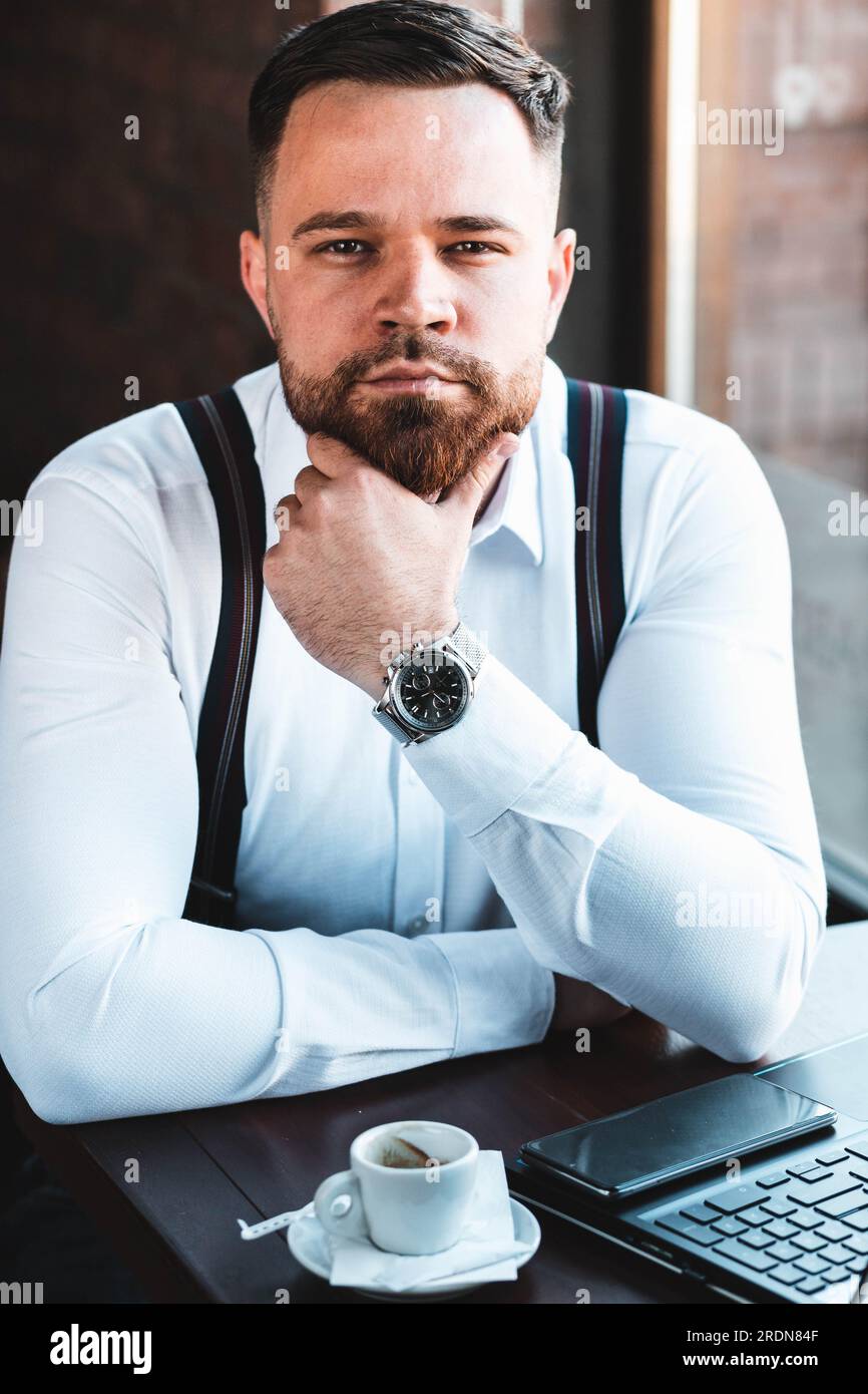 Businessman elegance hi-res stock photography and images - Alamy