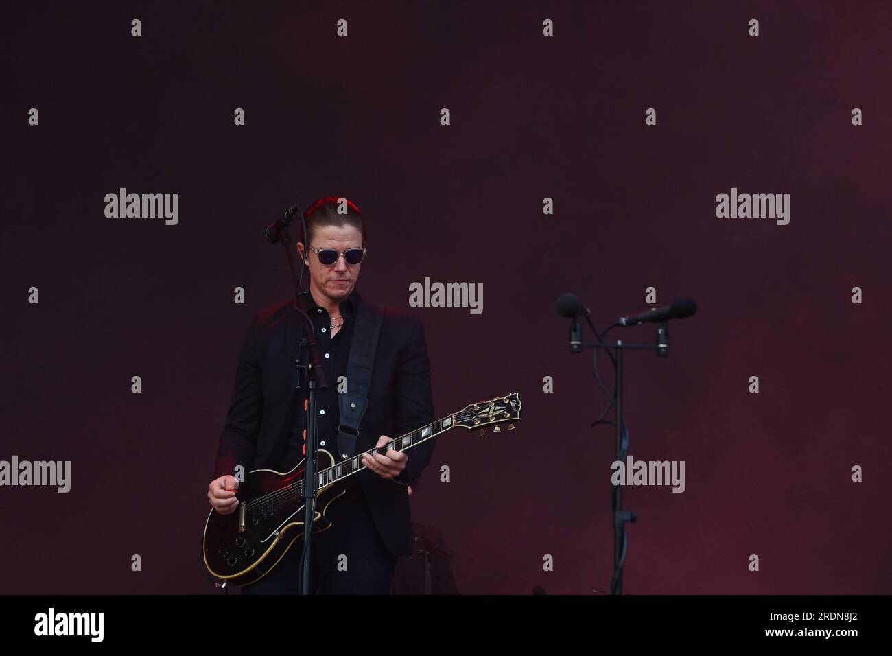 Paul banks singer hi-res stock photography and images - Alamy