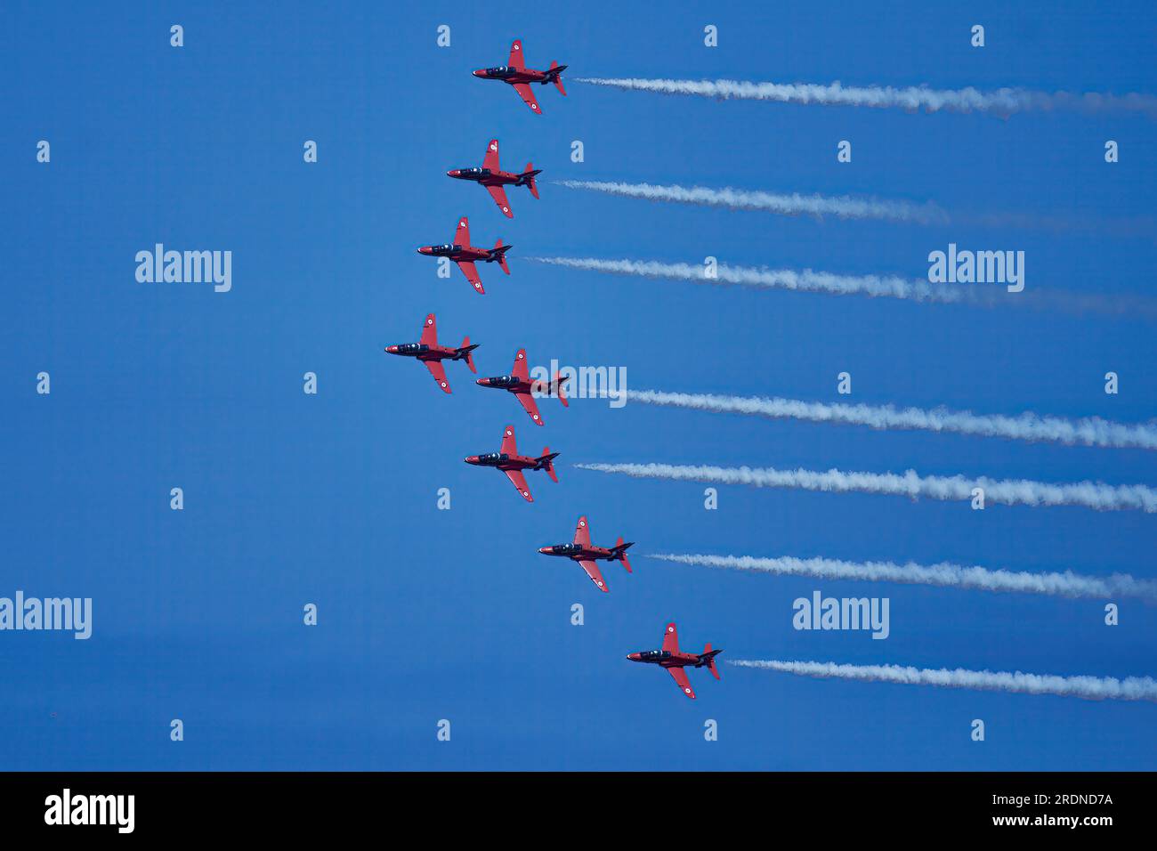 Artistic arrows hi-res stock photography and images - Alamy