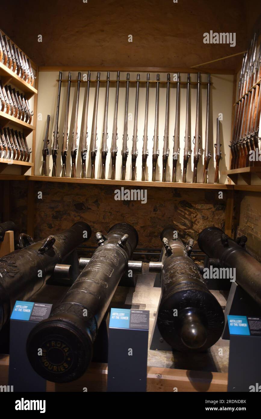 Inside an armoury hi-res stock photography and images - Alamy
