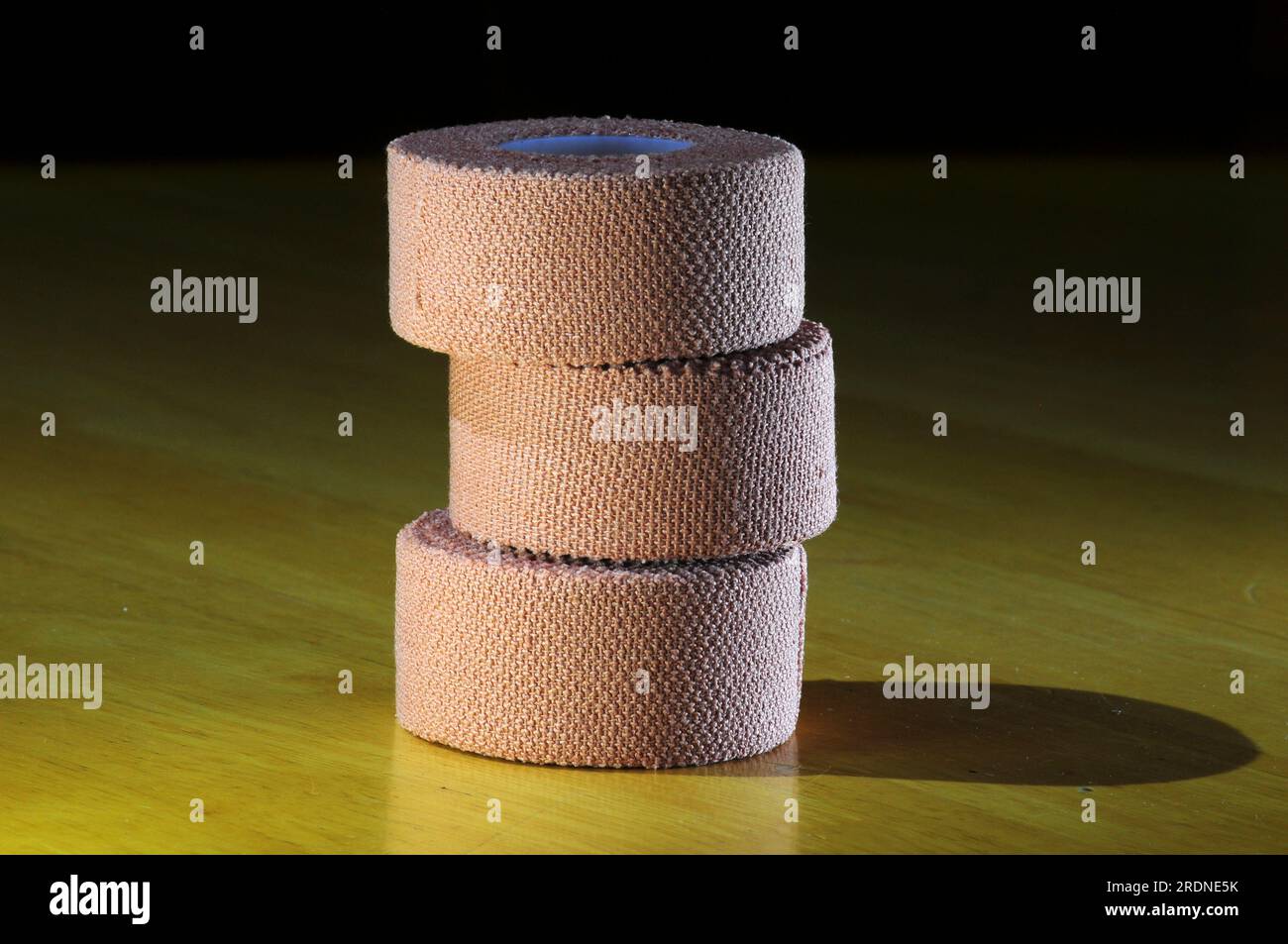 Strapping roll hi-res stock photography and images - Alamy