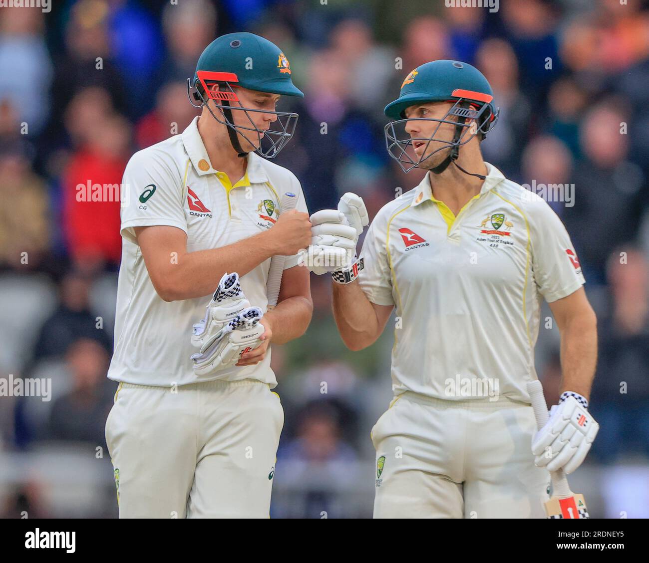 Green day old trafford hi-res stock photography and images - Alamy
