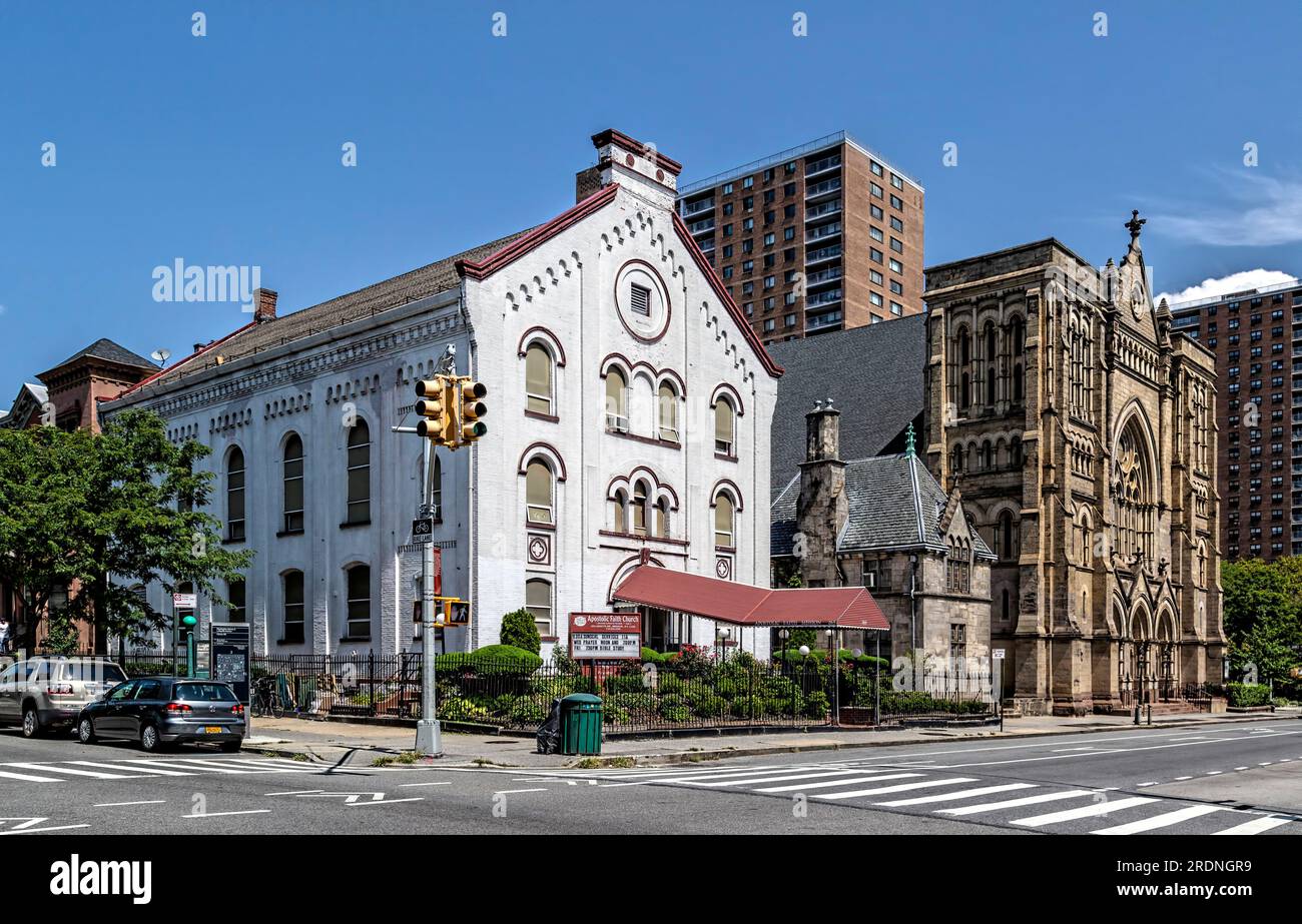 265 lafayette avenue hi-res stock photography and images - Alamy