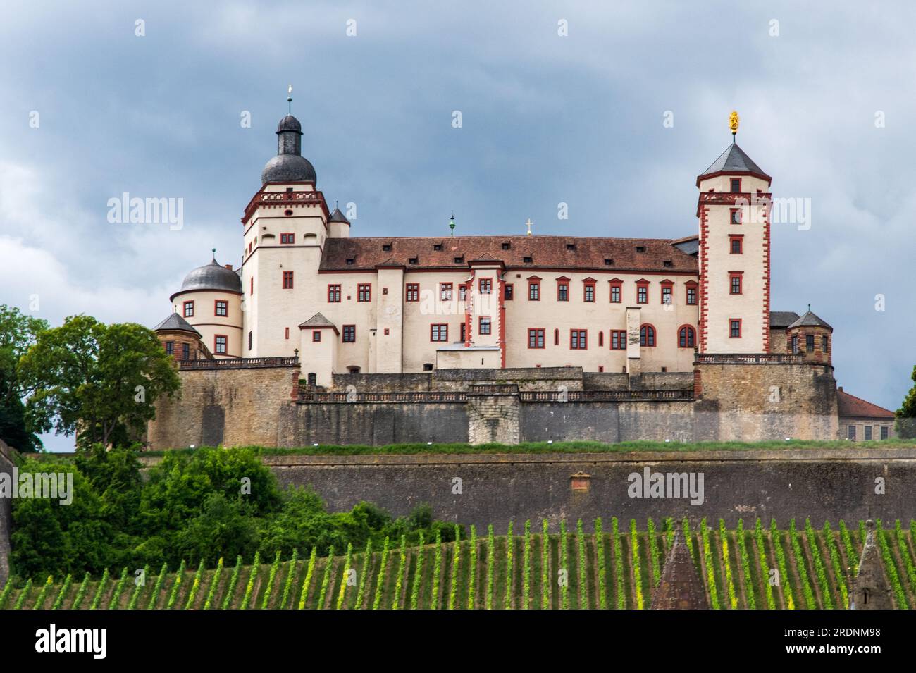 The tower estate hi-res stock photography and images - Alamy