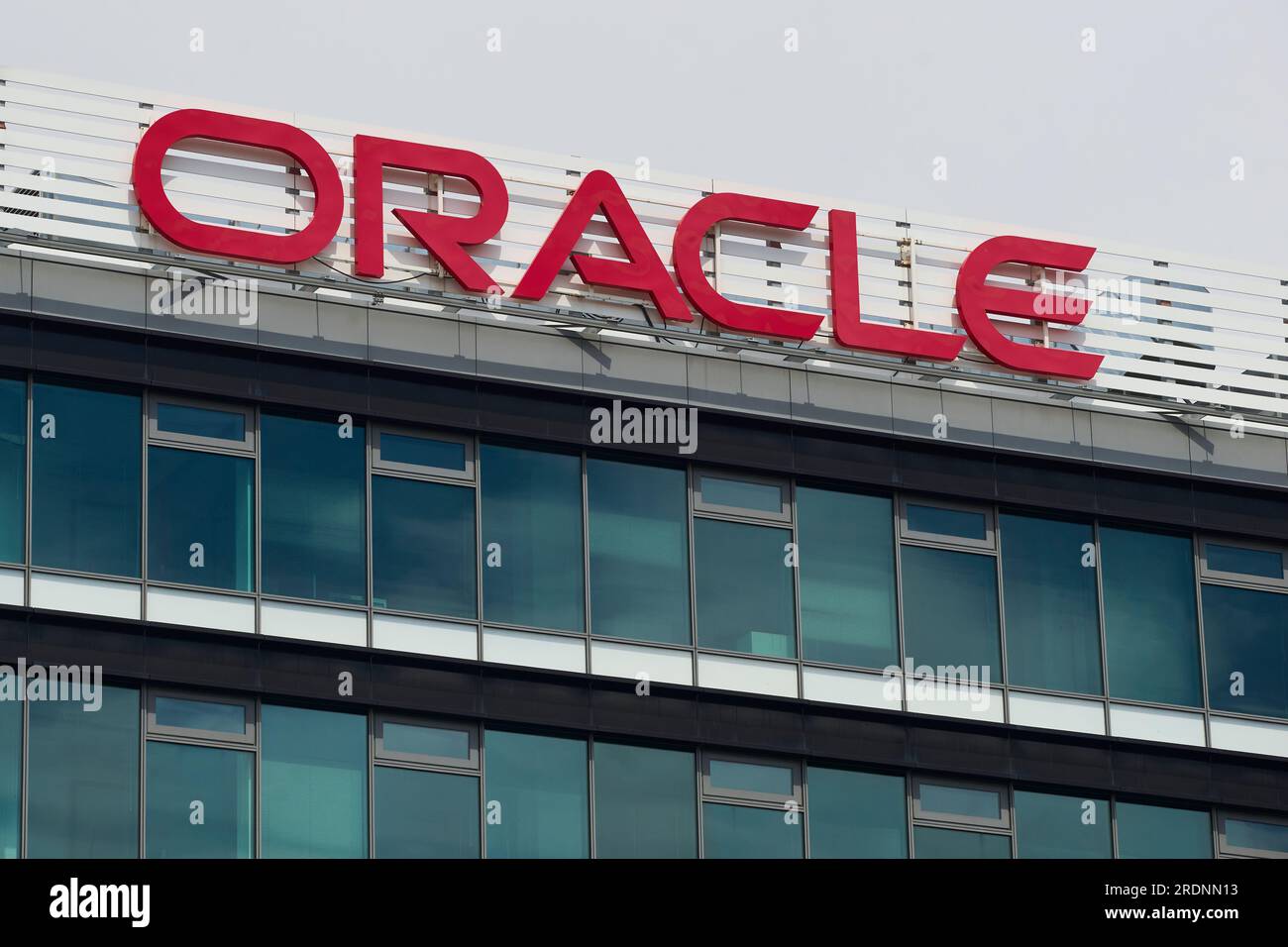 Oracle romania hi-res stock photography and images - Alamy