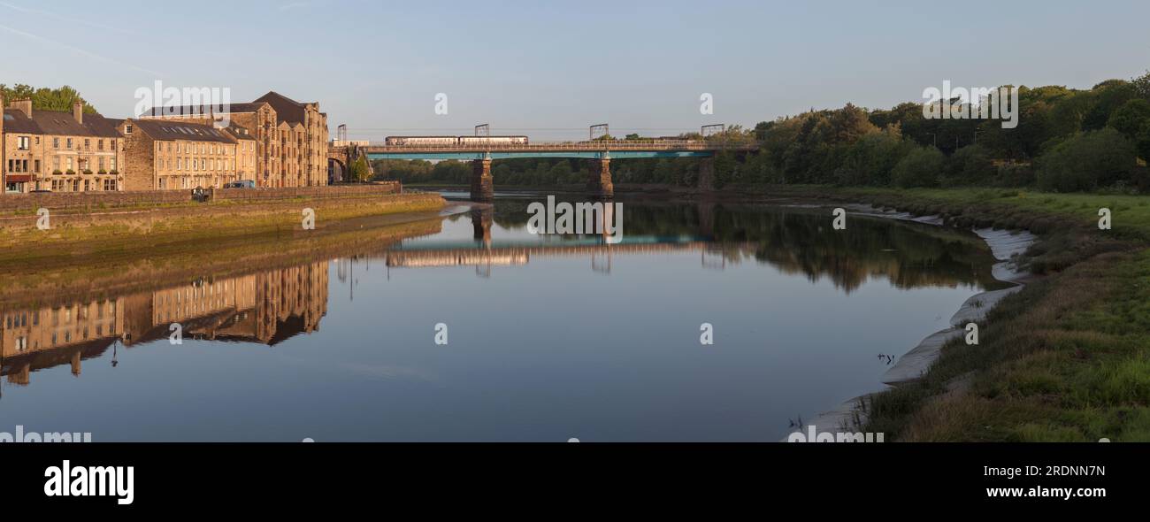 Northern Rail class 156 sprinter train crossing Carlisle Bridge ...