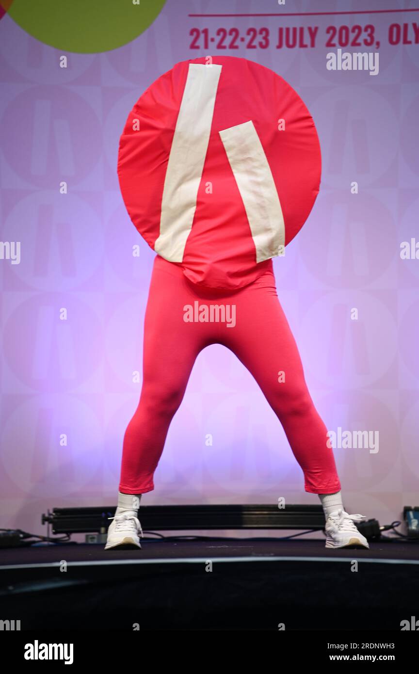 Live news & reportage Stock Photos & Images from Alamy