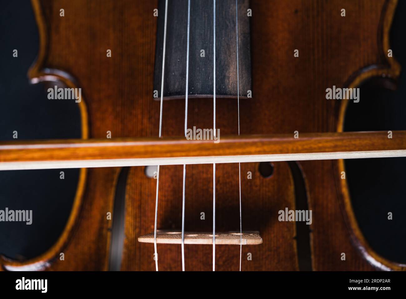 Detail of violin and bow color Stock Photo - Alamy