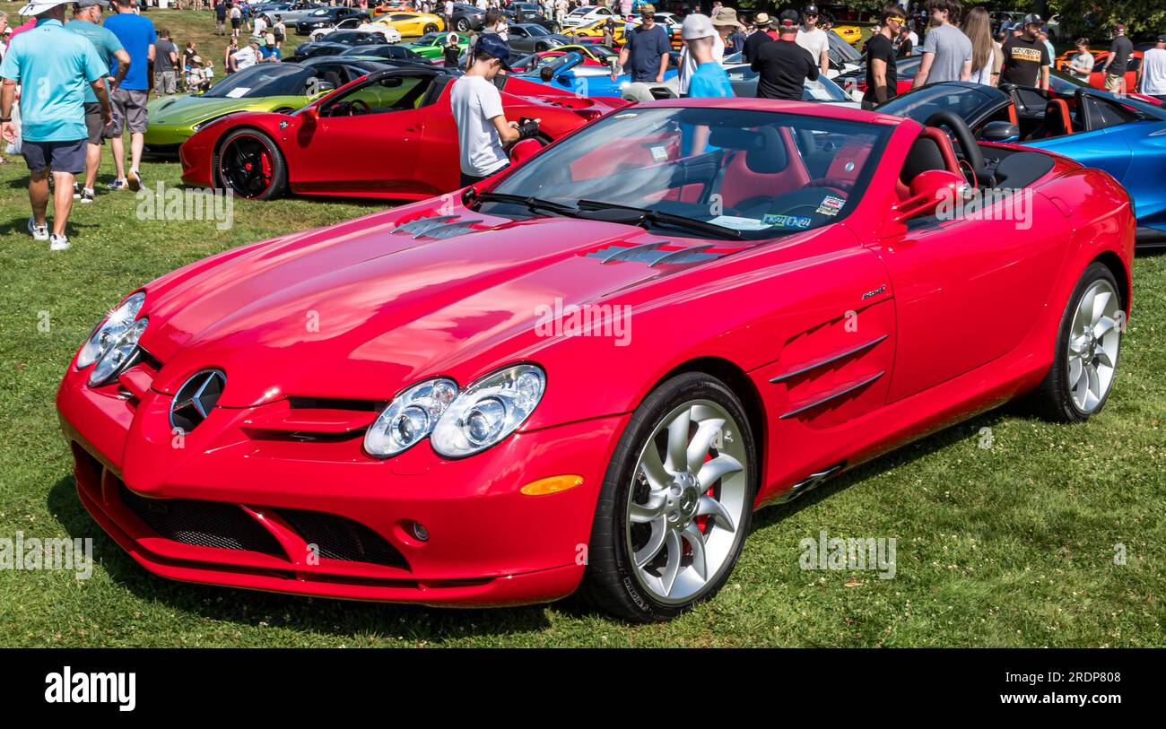 Red mercedes benz sports car hi-res stock photography and images - Alamy