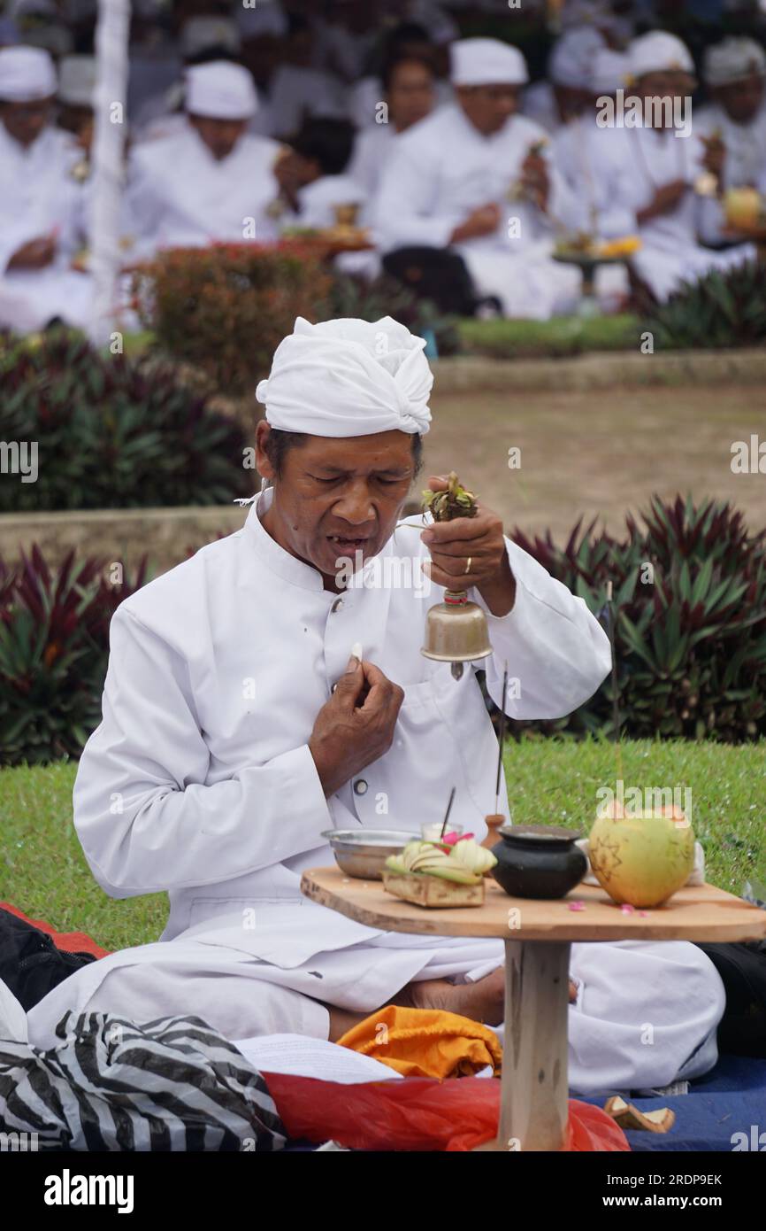 The procession of the Wedar Hayuning Penataran. This ceremony is held ...