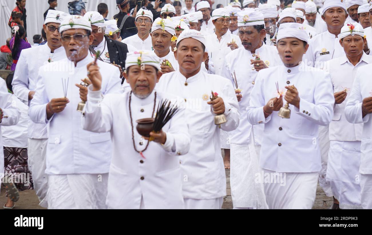 The procession of the Wedar Hayuning Penataran. This ceremony is held ...