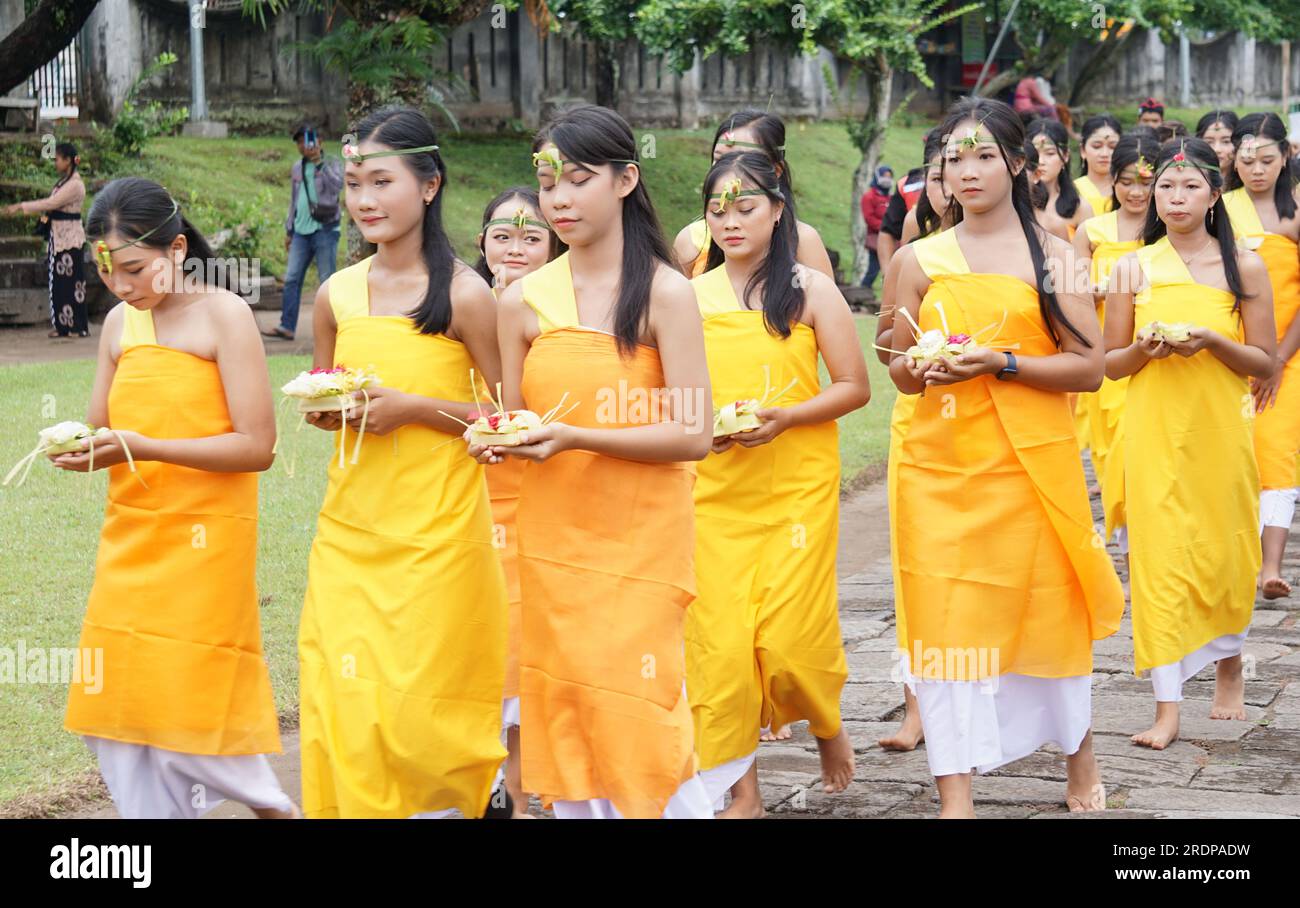 The procession of the Wedar Hayuning Penataran. This ceremony is held ...