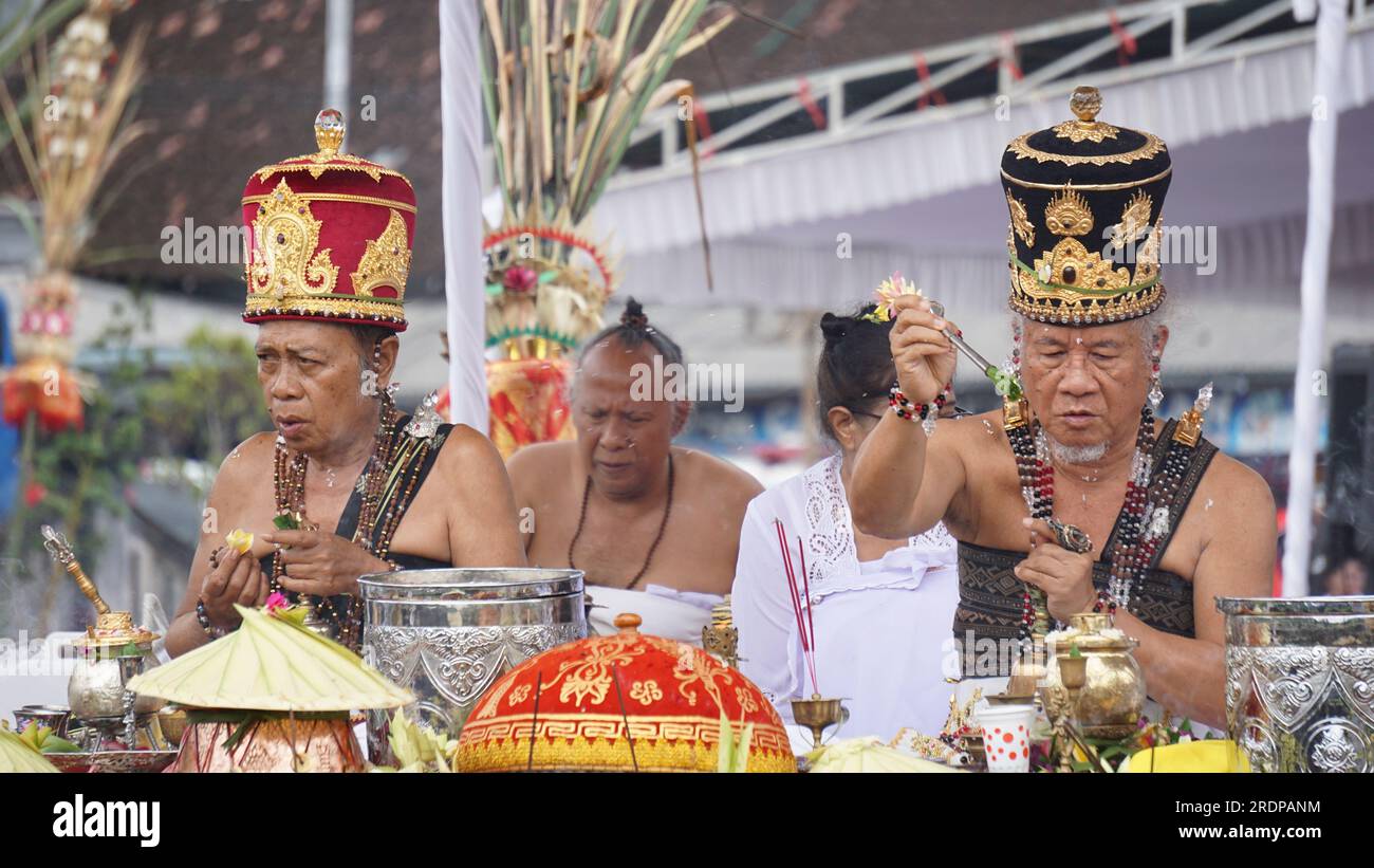 The procession of the Wedar Hayuning Penataran. This ceremony is held ...