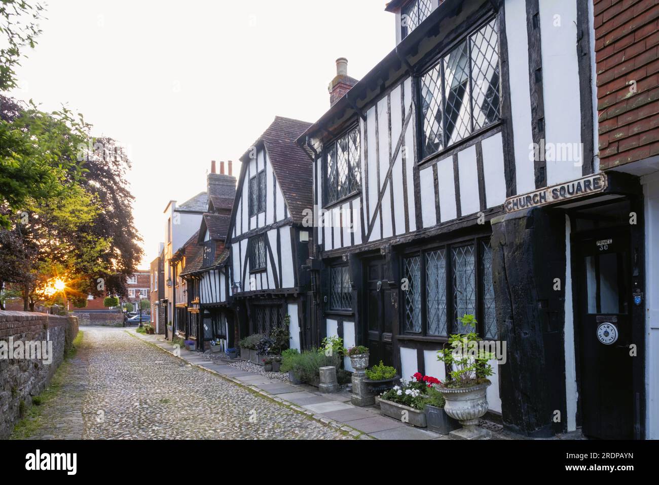 Church square rye houses hi-res stock photography and images - Alamy