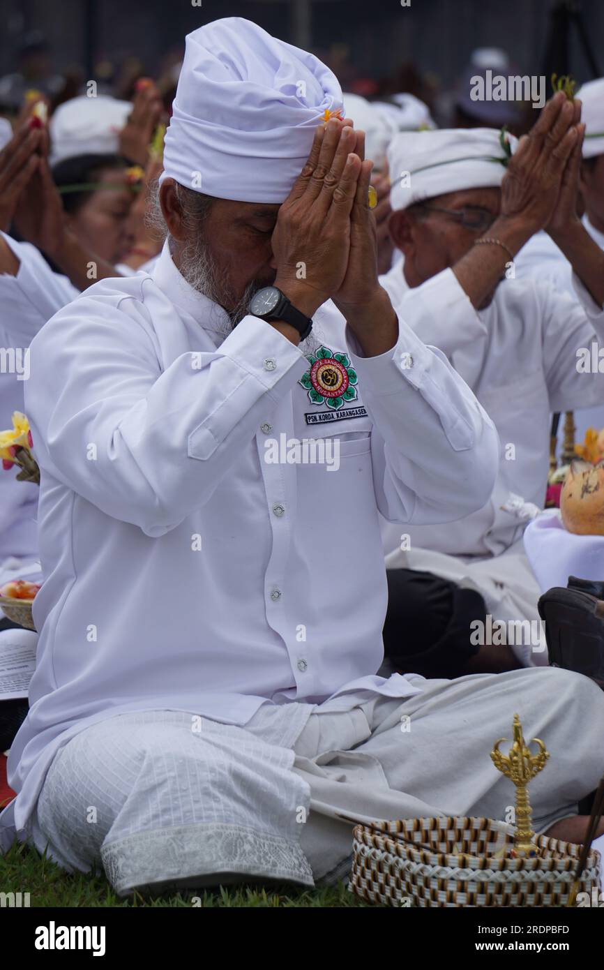 The procession of the Wedar Hayuning Penataran. This ceremony is held ...