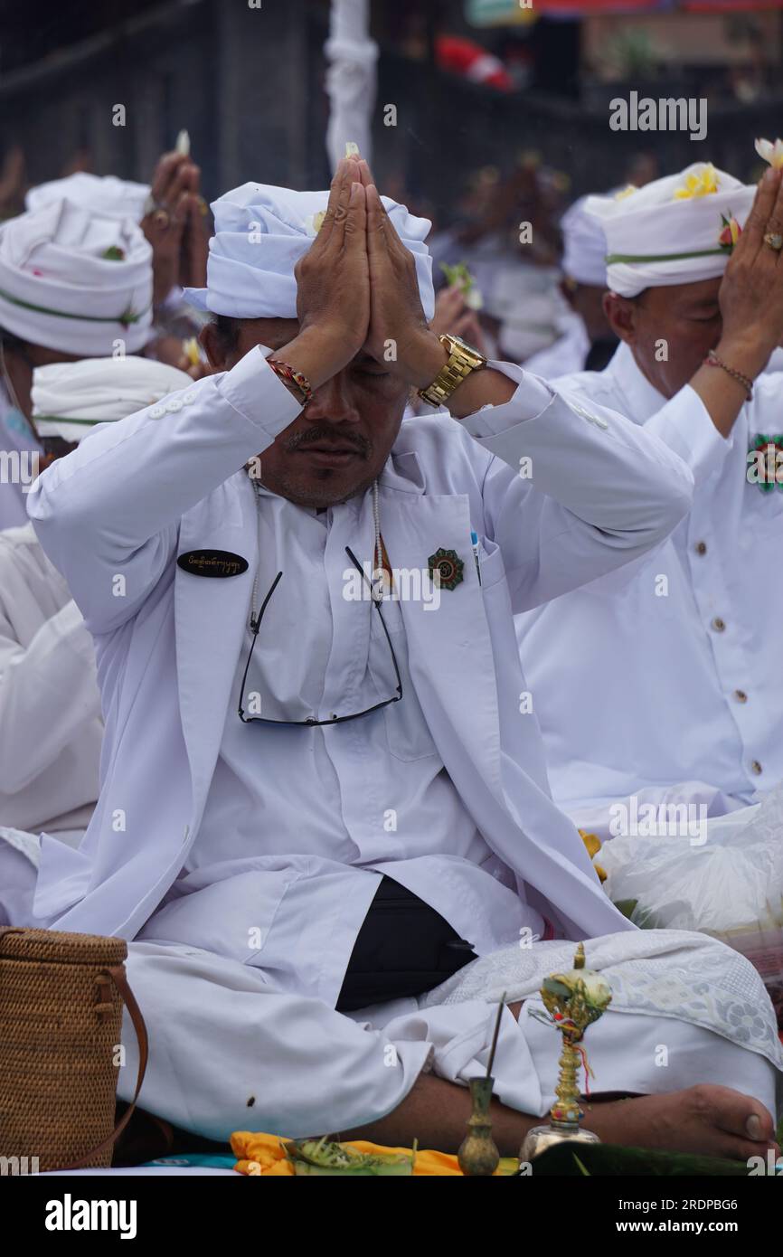 The procession of the Wedar Hayuning Penataran. This ceremony is held ...