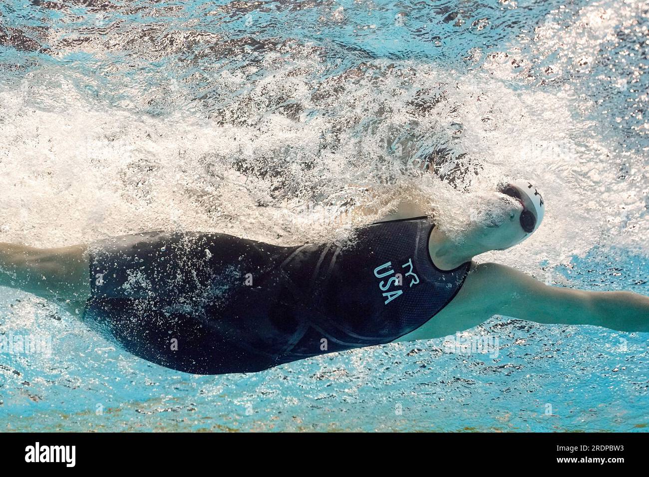 Katie Ledecky, of the United States, competes in the women's 400m ...