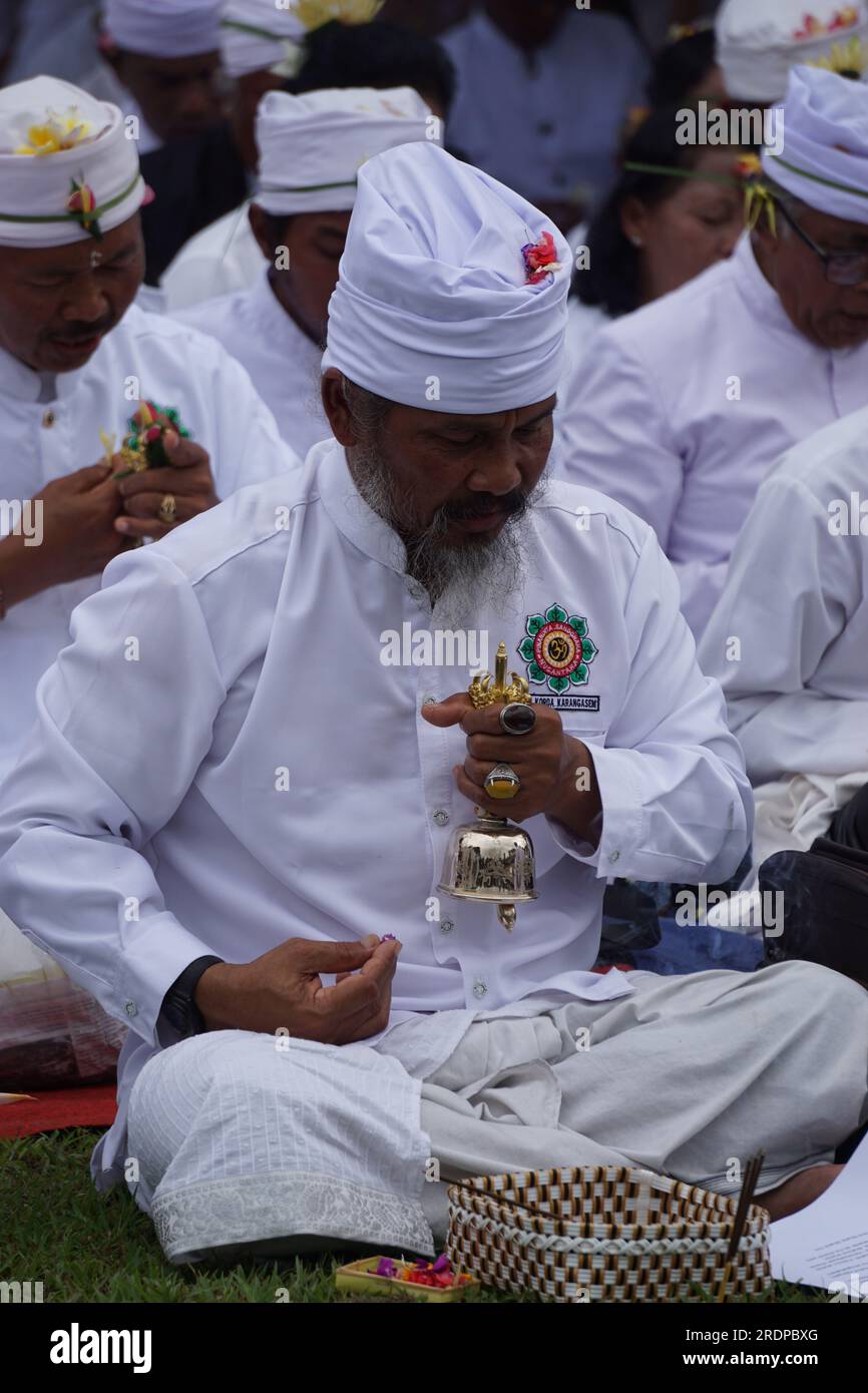 The procession of the Wedar Hayuning Penataran. This ceremony is held ...