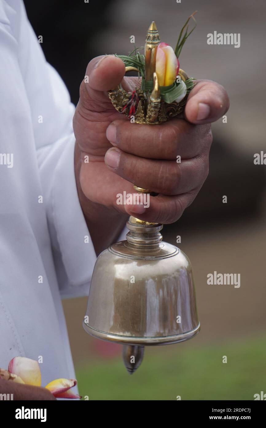 Alert Bell Casket