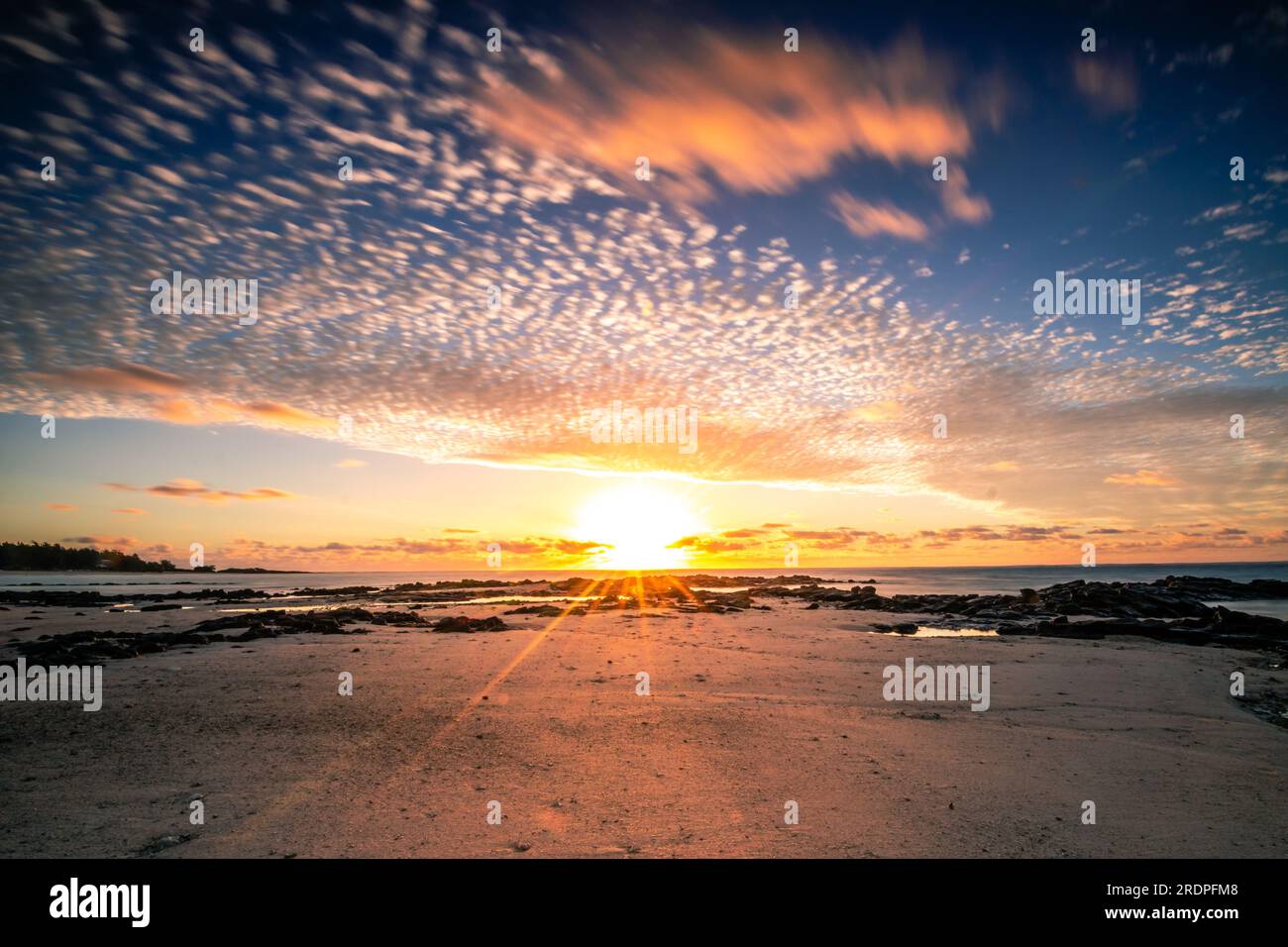 Majestic Mauritius Beachscape - Captivating sunrise over the sea ...