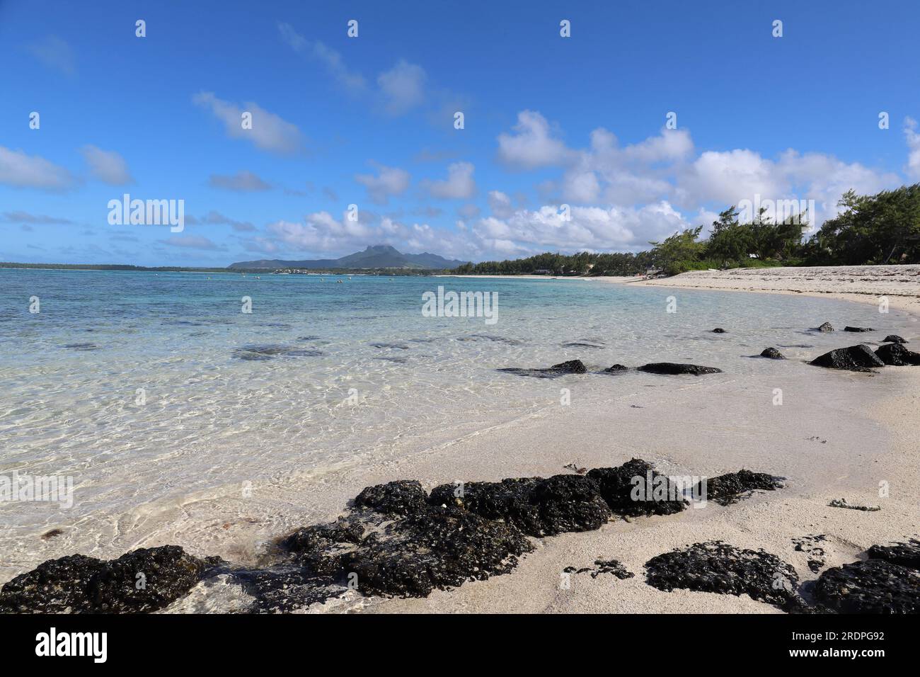 Majestic Mauritius Beachscape - Captivating sunrise over the sea ...