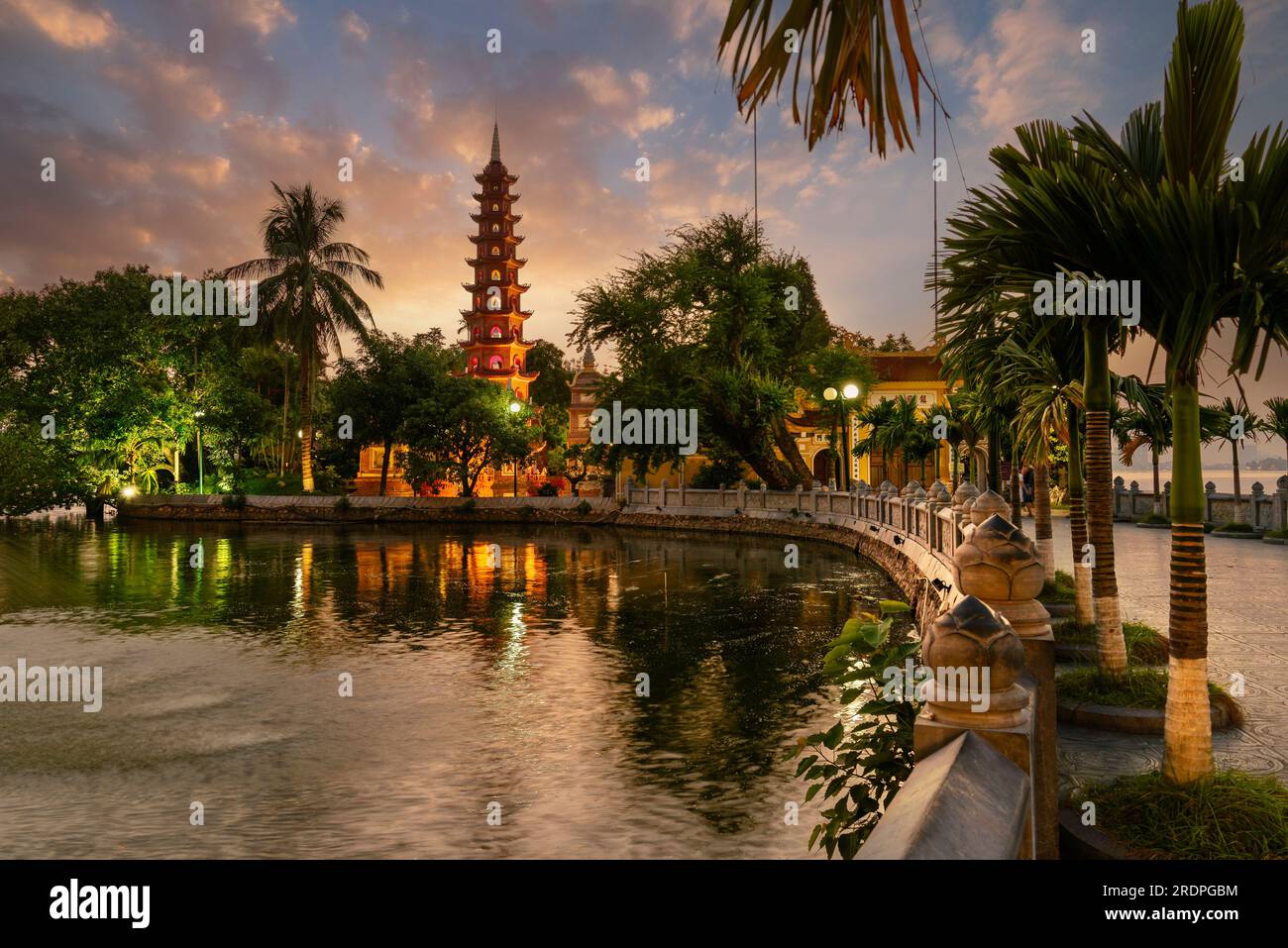 Tran Quoc Pagoda in sunset, Hanoi, Vietnam Stock Photo - Alamy