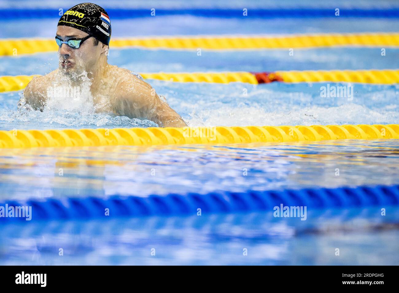 FUKUOKA - Arno Kamminga in action in the 100 breaststroke during the ...