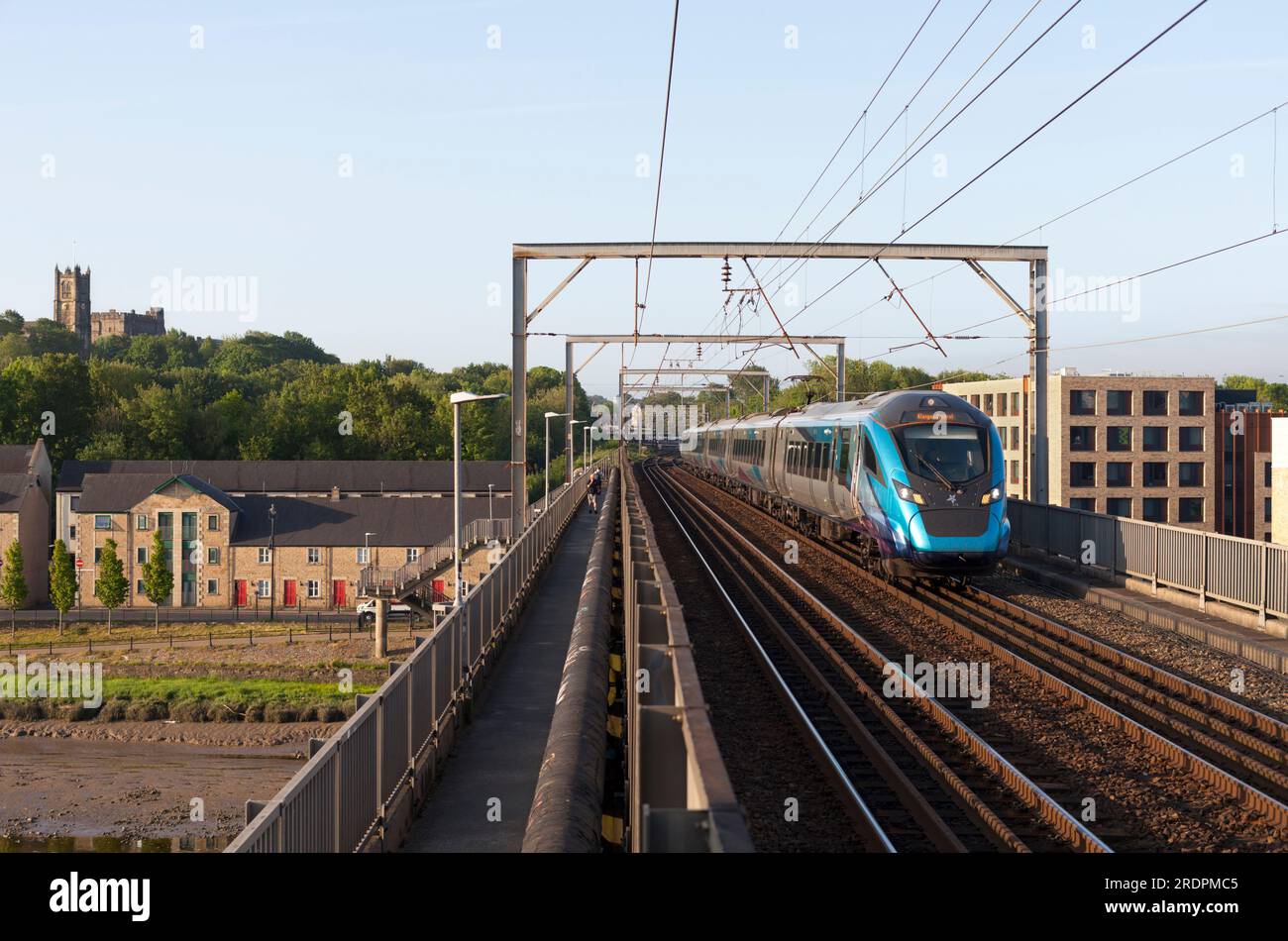 Transpennine train viaduct hi-res stock photography and images - Alamy