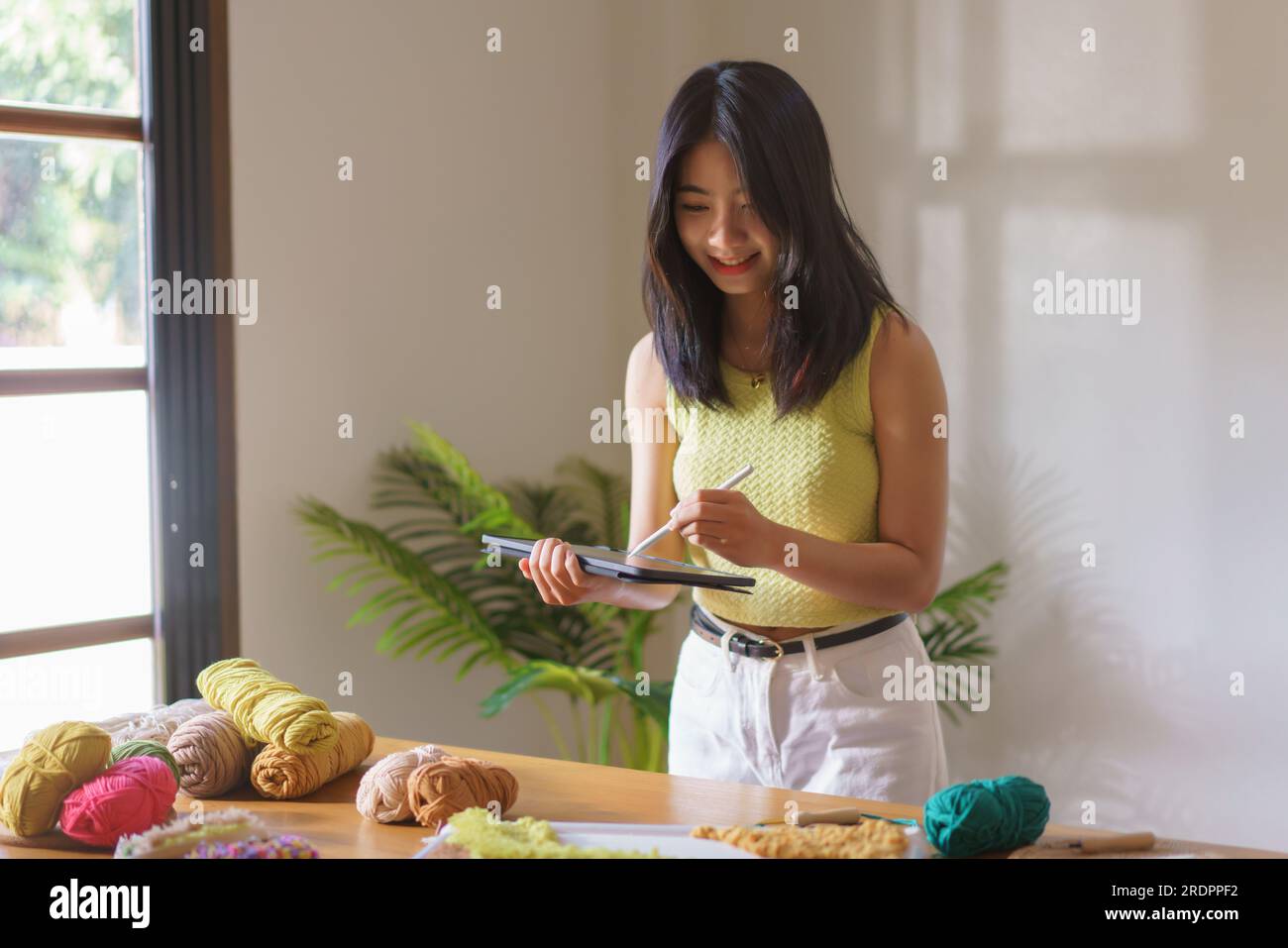 Hand embroidery concept, Women sketches to designing for handicraft ...