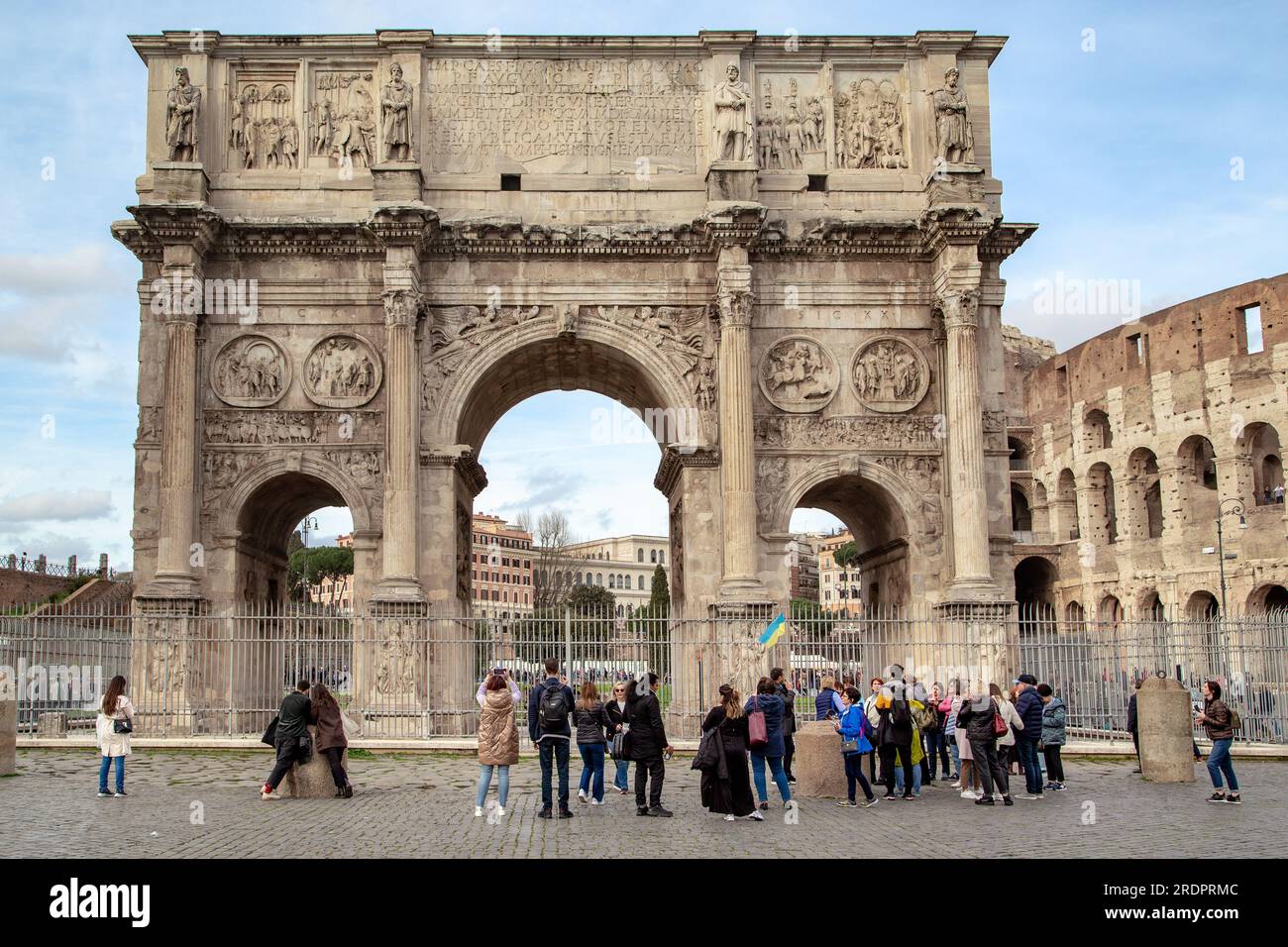 ROME, ITALY - MARTH 8, 2023: Unidentified tourists at the Arch of ...