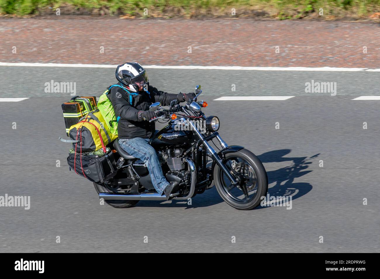 Four stroke parallel twin hi-res stock photography and images - Alamy