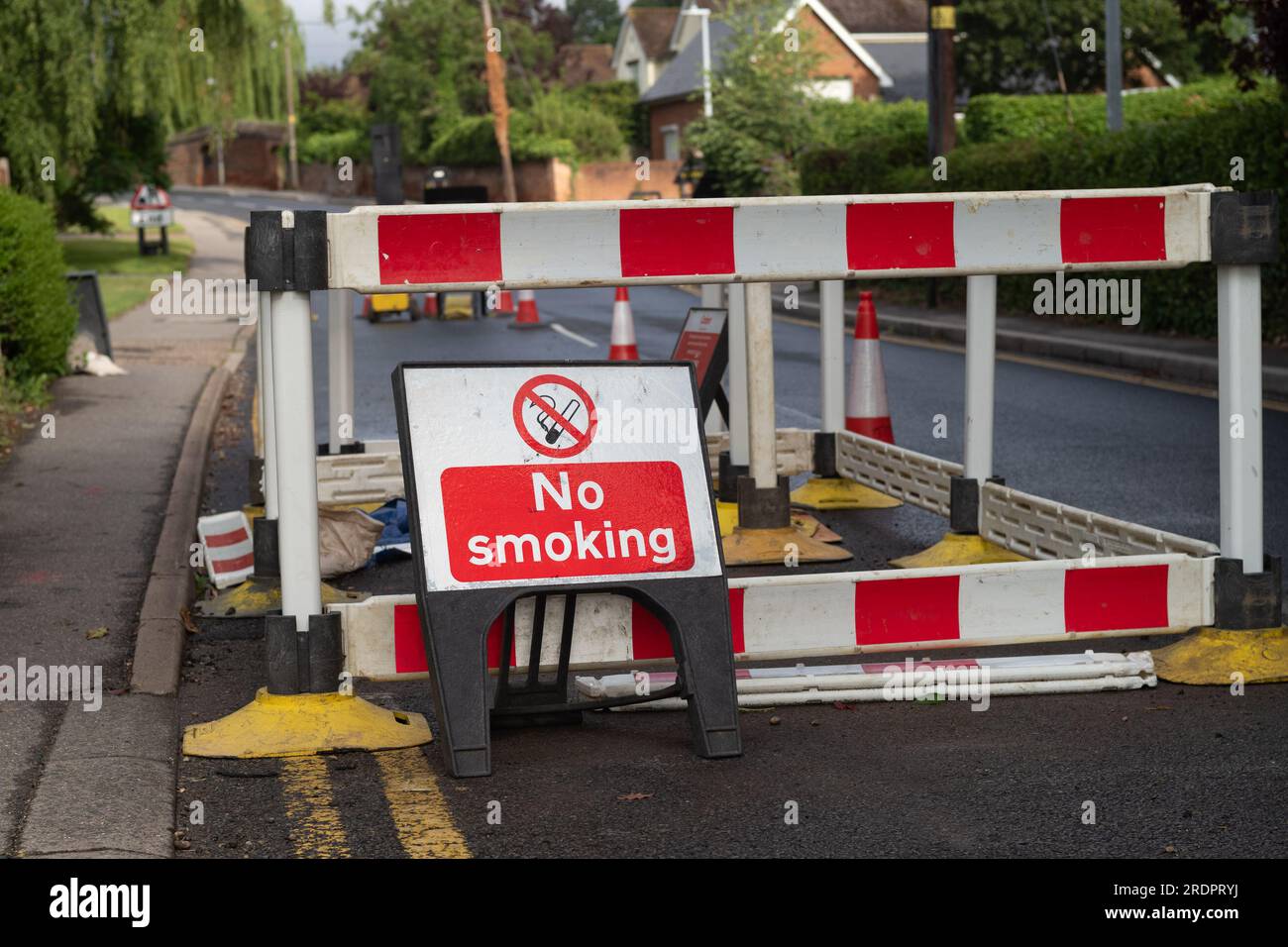 Roadworks gas hi-res stock photography and images - Alamy