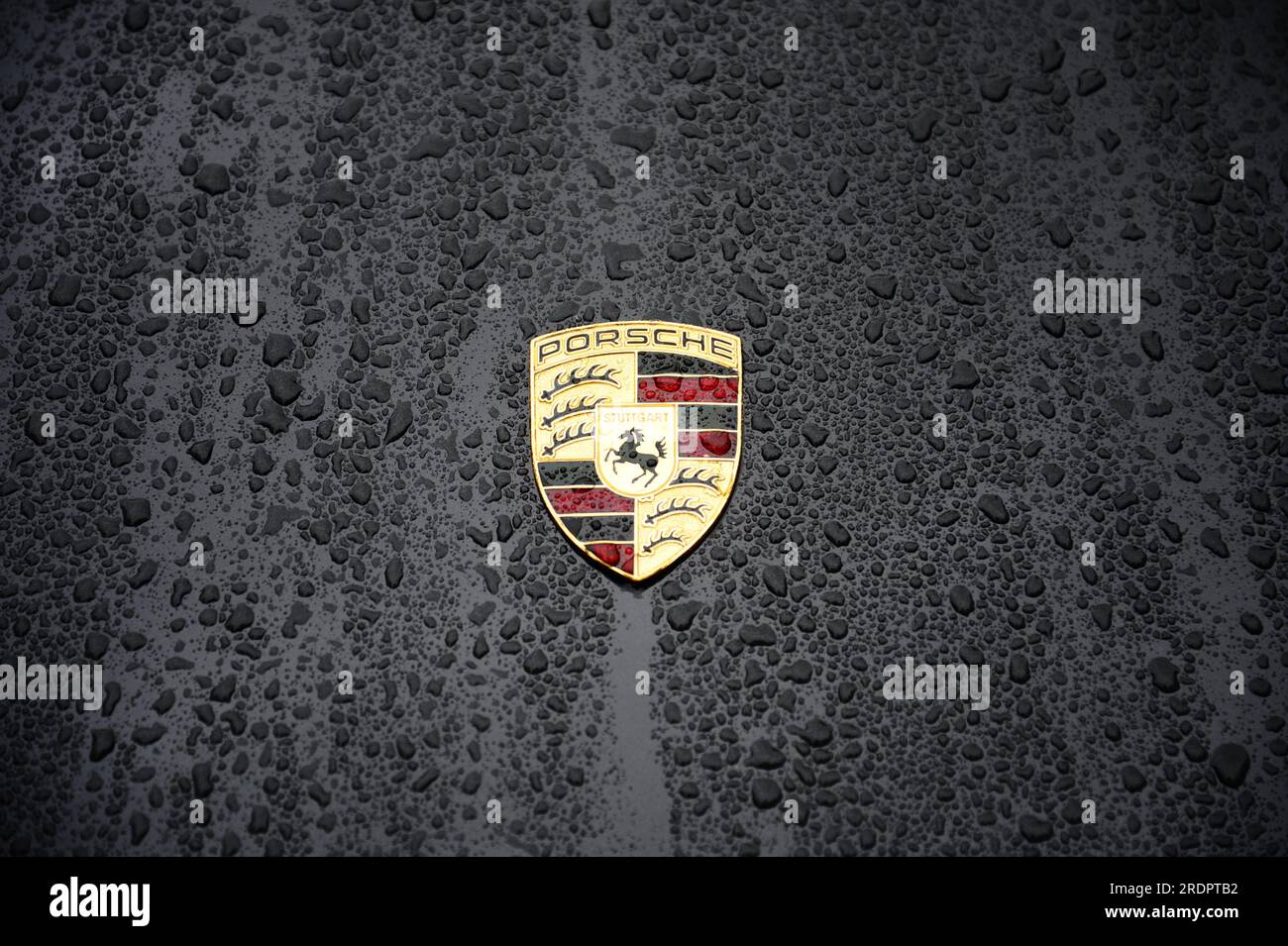 Porsche stugart hi-res stock photography and images - Alamy