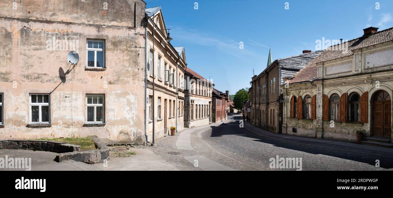 Old houses street hi-res stock photography and images - Alamy