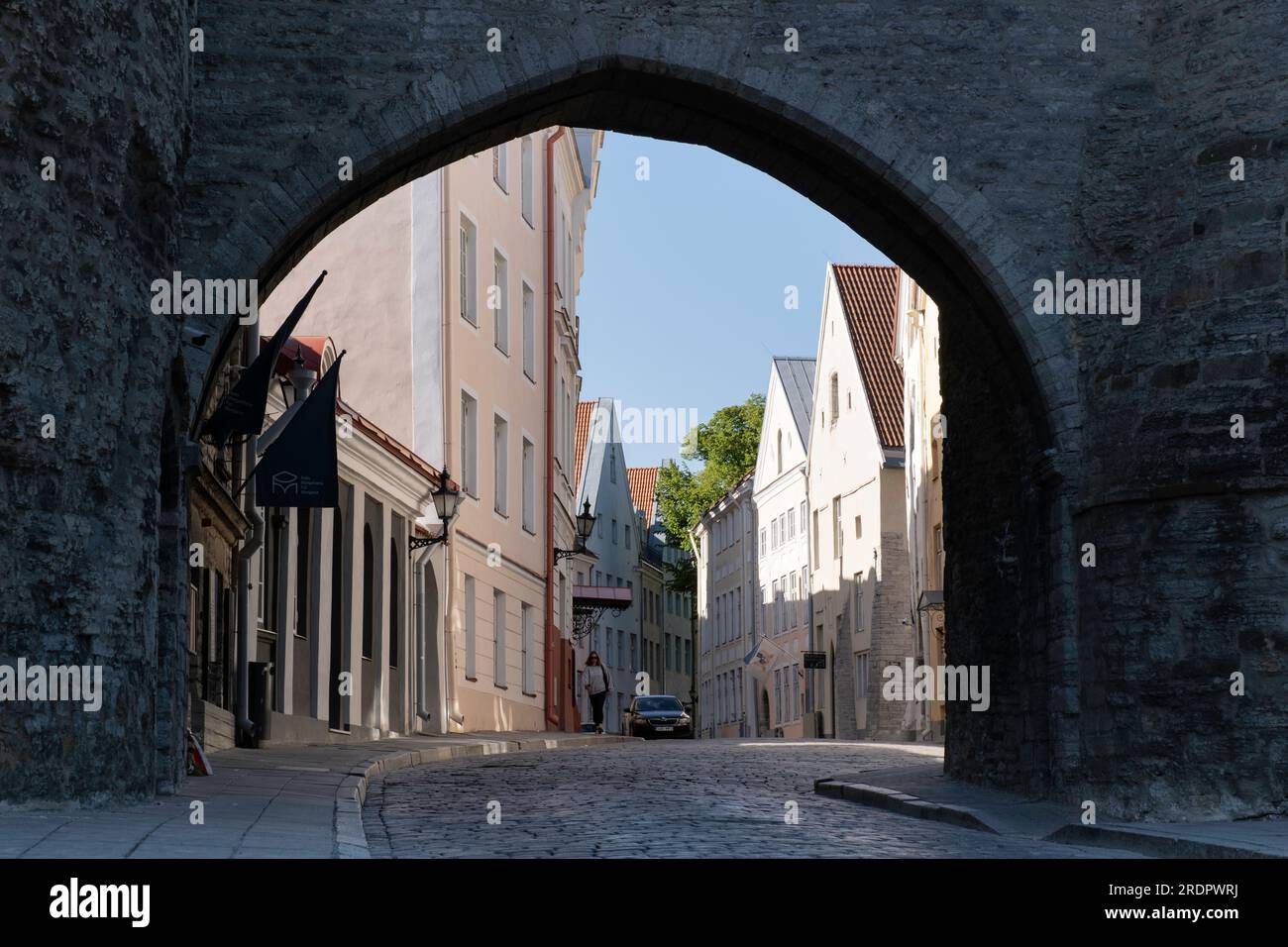 Historic center of Tallinn seen through the Great Coastal Gate next to ...