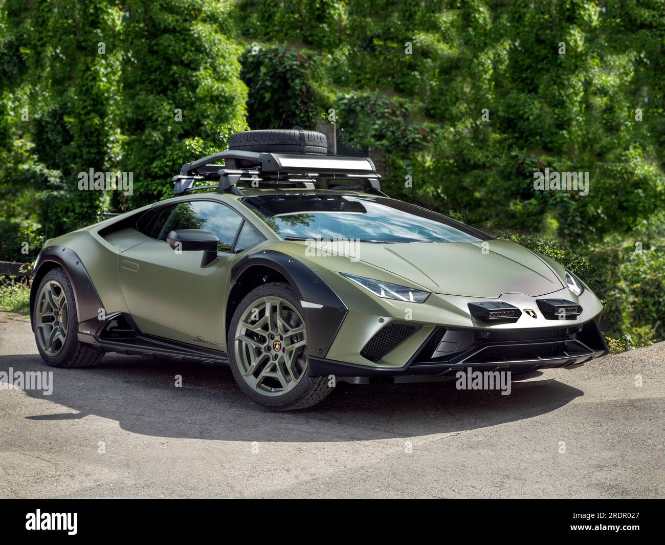 2023 Lamborghini Huracan Sterrato Stock Photo - Alamy