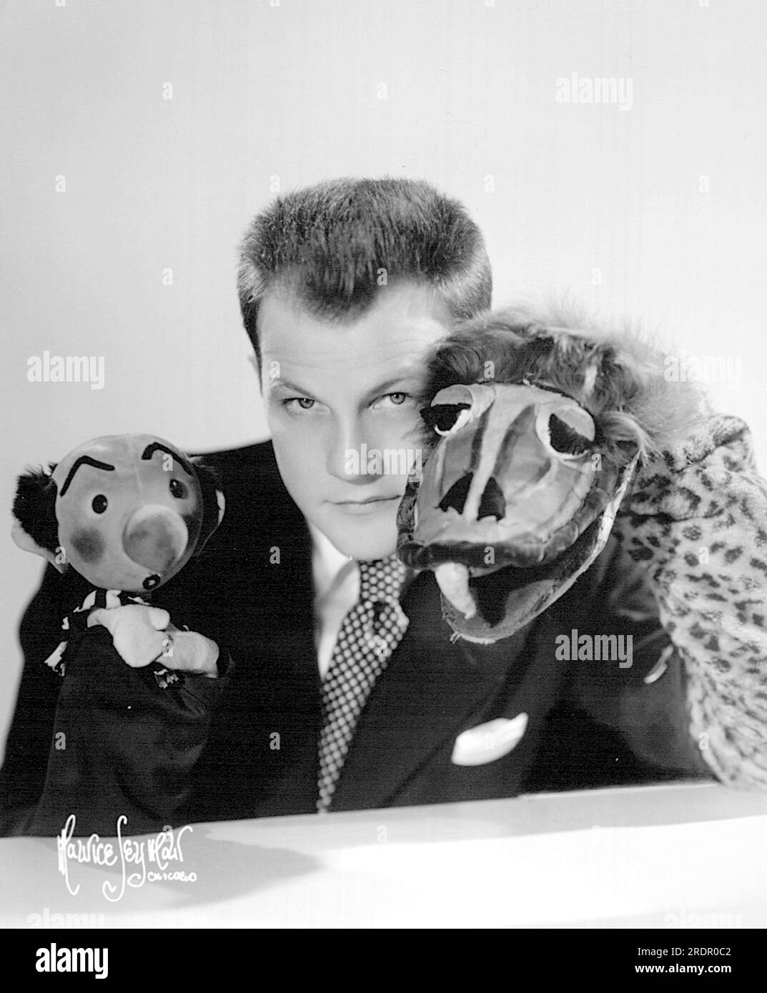 Maurice Seymour (Maurice Zeldman and Seymour Zeldman - Russian American ...