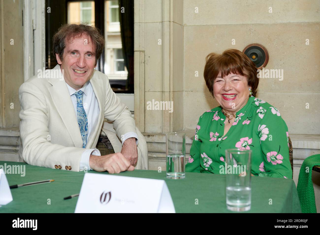 Angela levin harry hi-res stock photography and images - Alamy