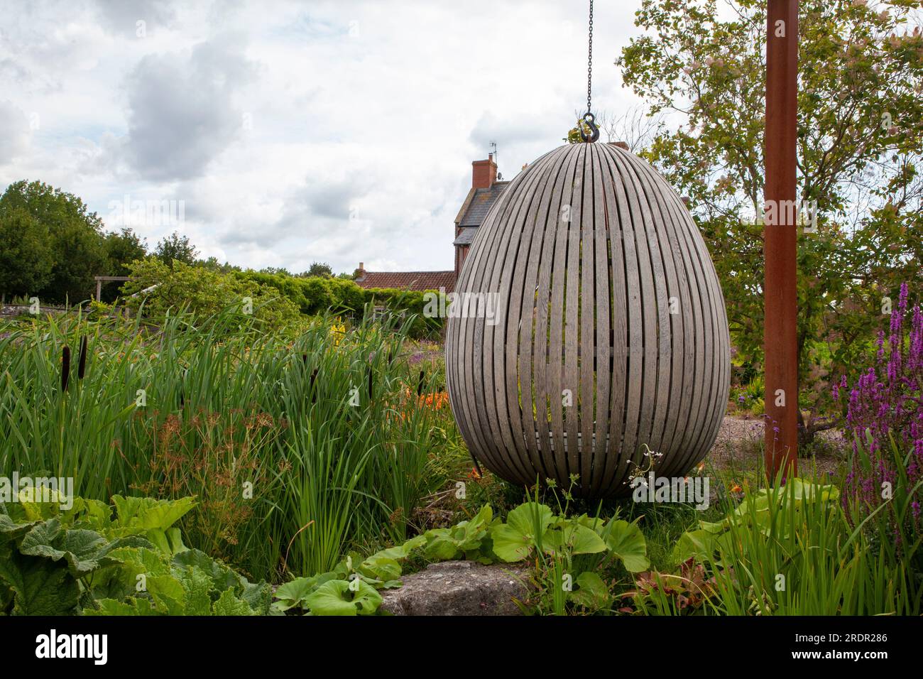 The Gravel Garden by garden designer Tom Massey supported by Sarah Mead ...