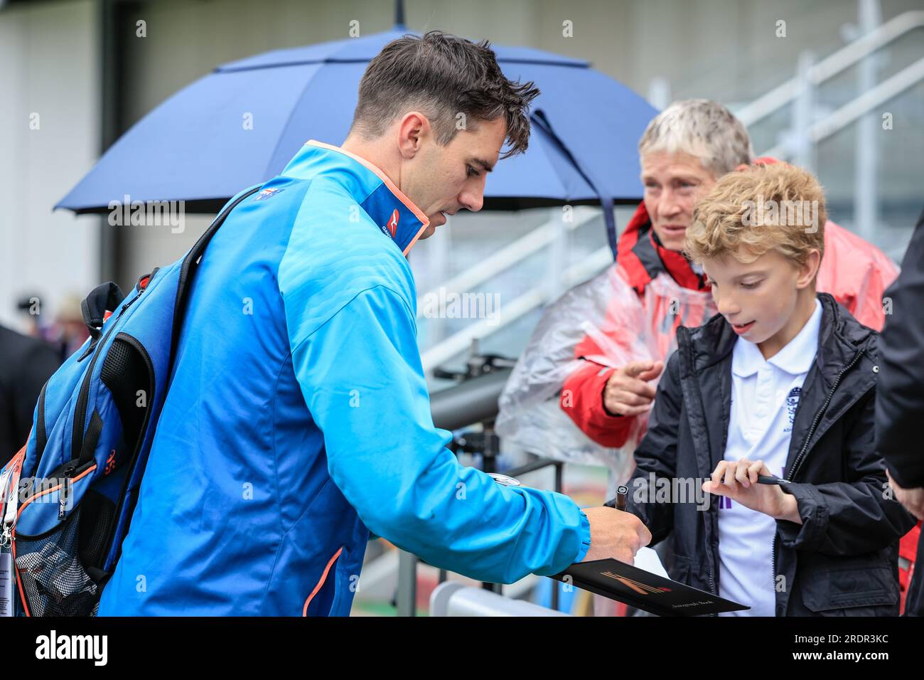 Pat Cummings of Australia signs a fans book ahead of the LV= Insurance ...