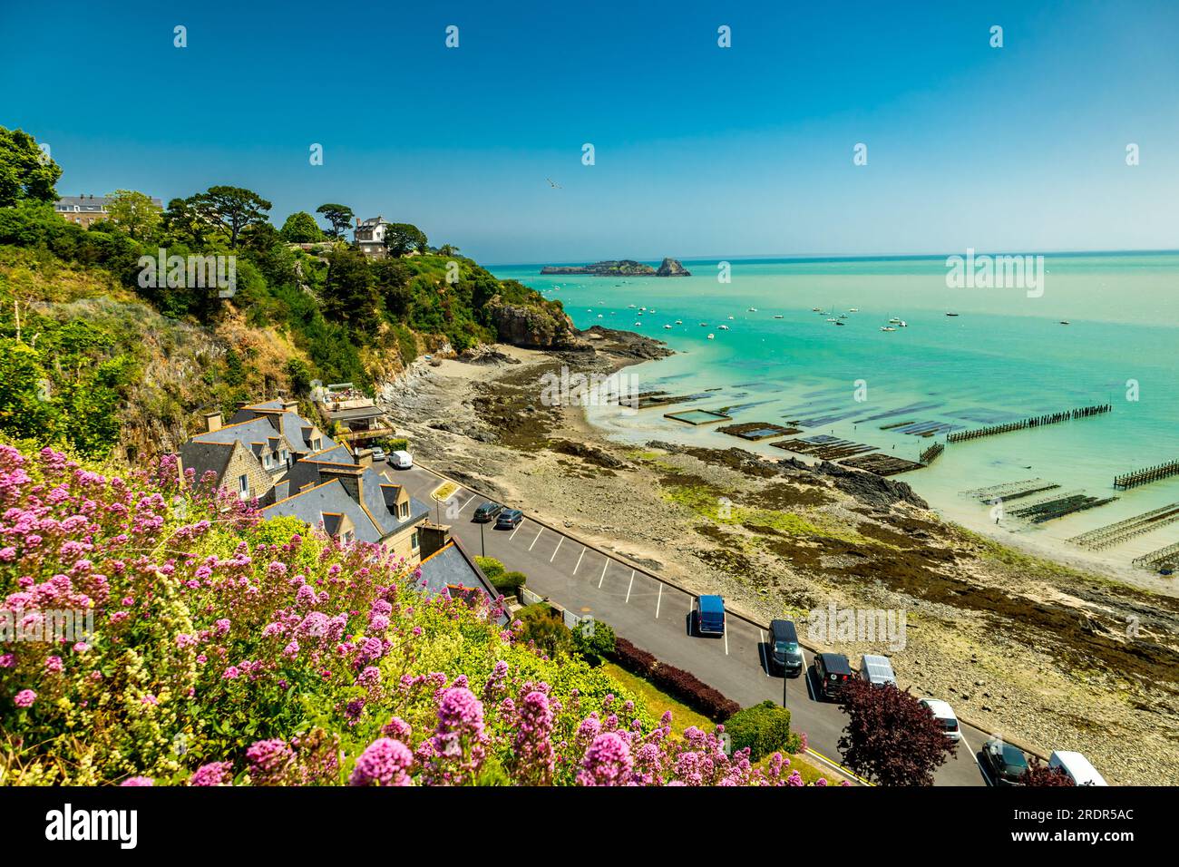 Scenic hike to Pointe du Grouin in beautiful Brittany - Cancale ...