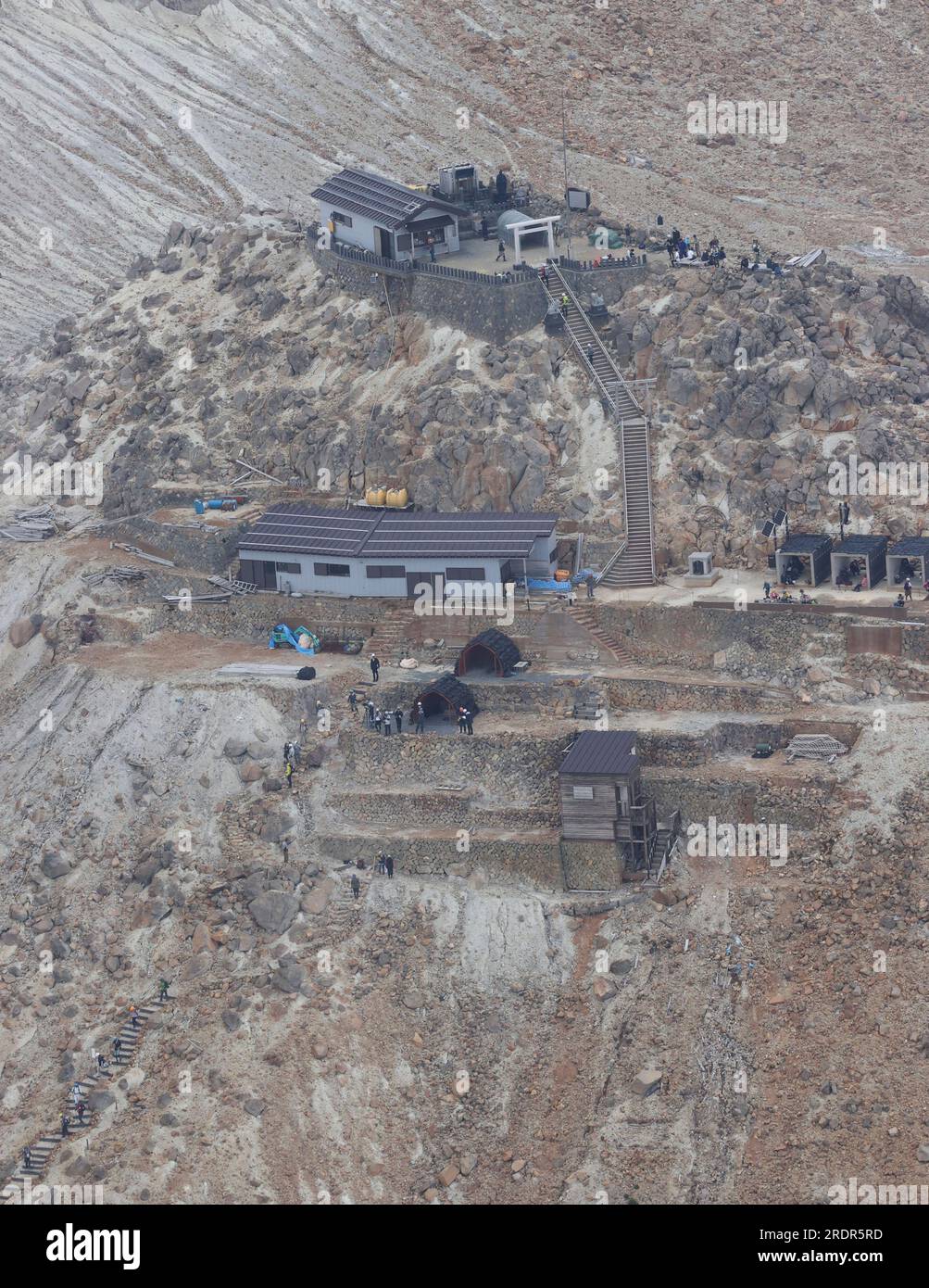 Bereaved families climb Mount Ontake (3067m) to console the spirits of ...