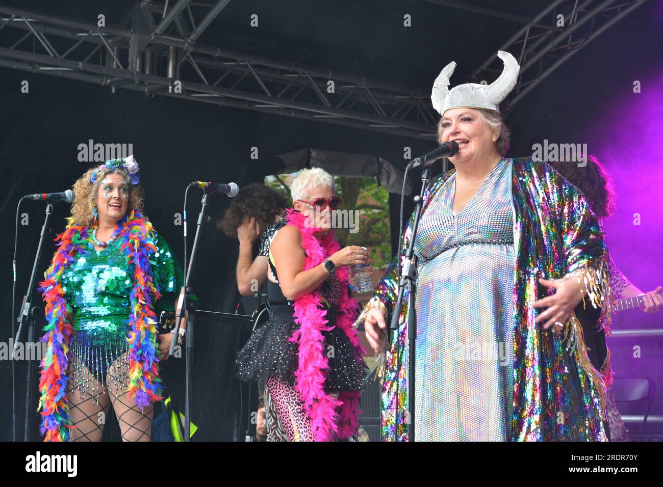 Erasure band 2023 hi-res stock photography and images - Alamy