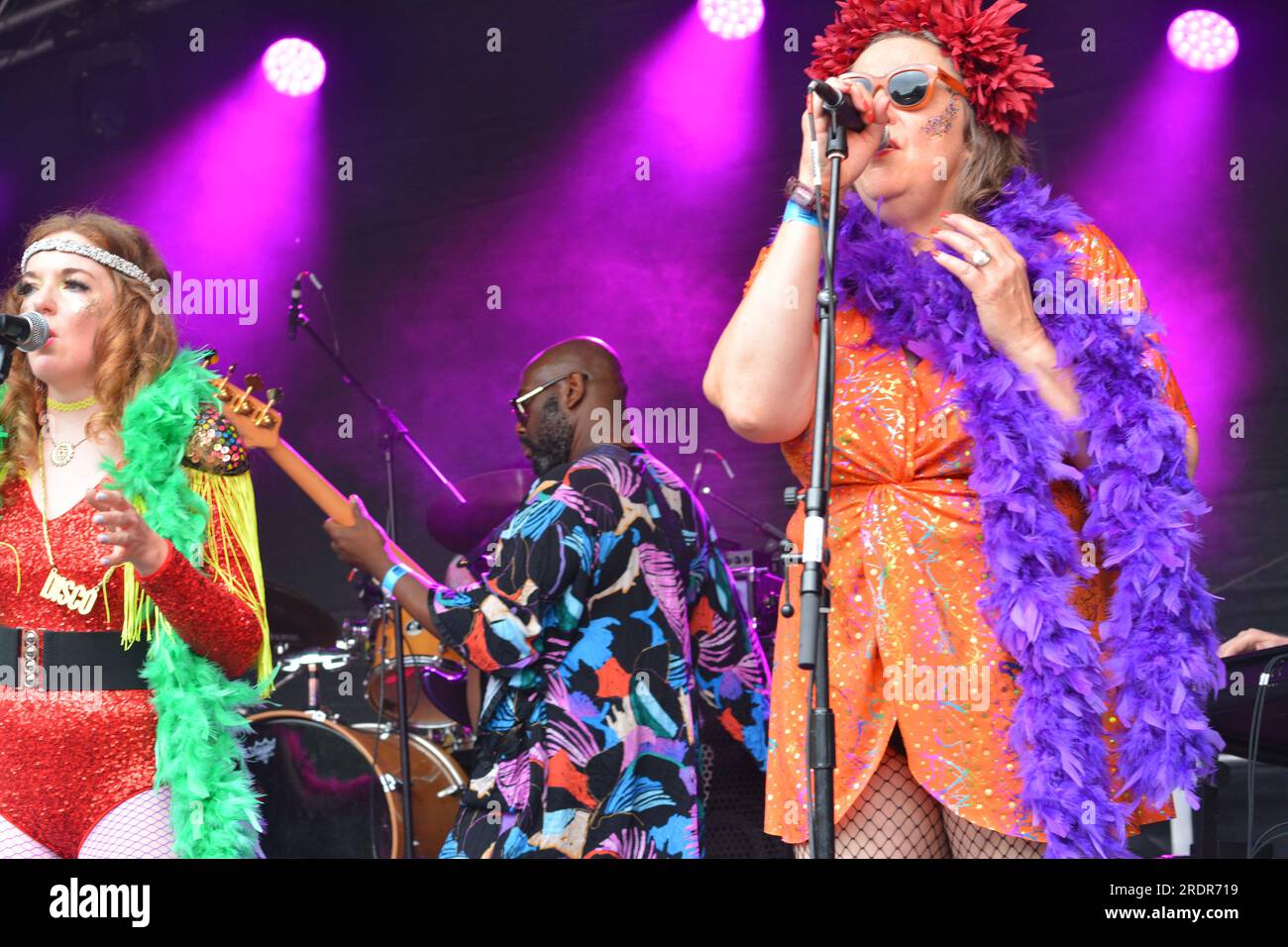 Erasure band hi-res stock photography and images - Alamy