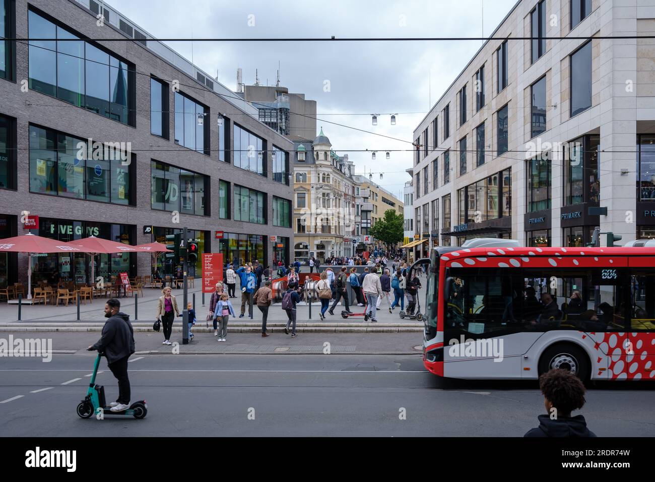 Bonn, Germany - May 19, 2023 : View of the crowded pedestrian zone in ...